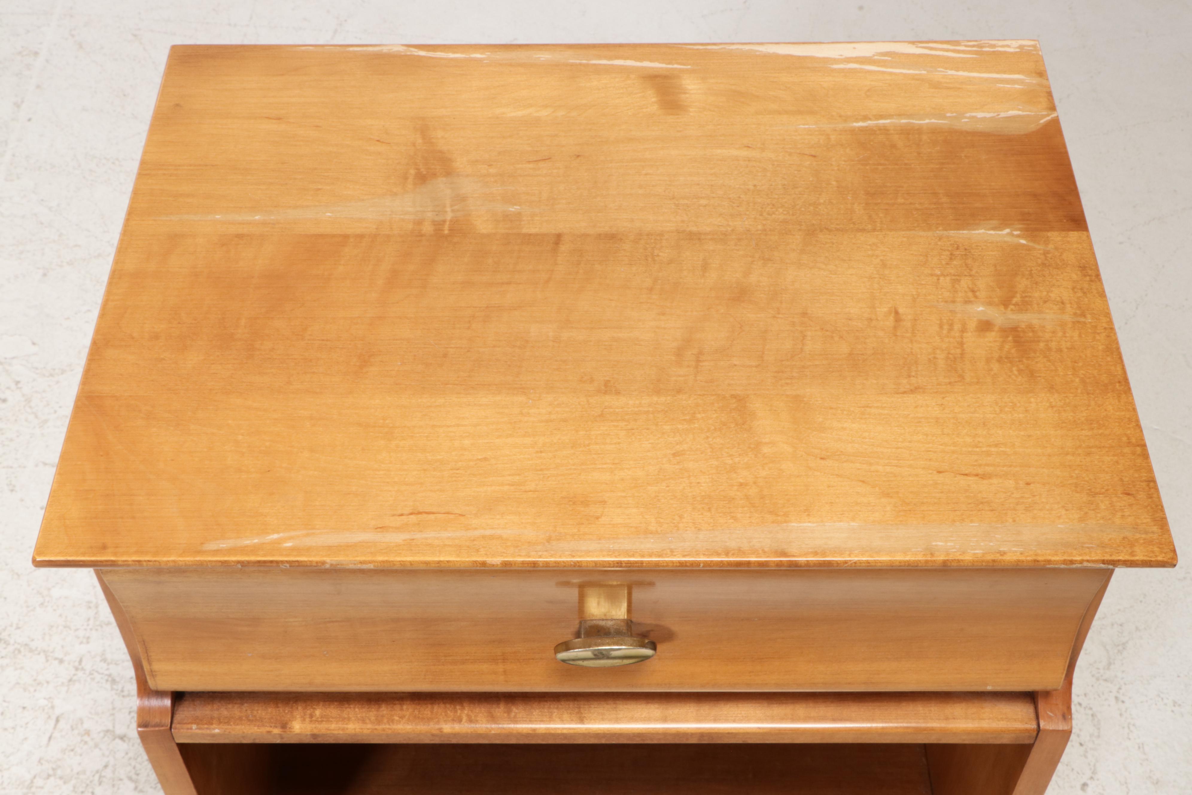 Kling Mid Century Modern Maple Full Size Bed Frame with Nightstand | EBTH