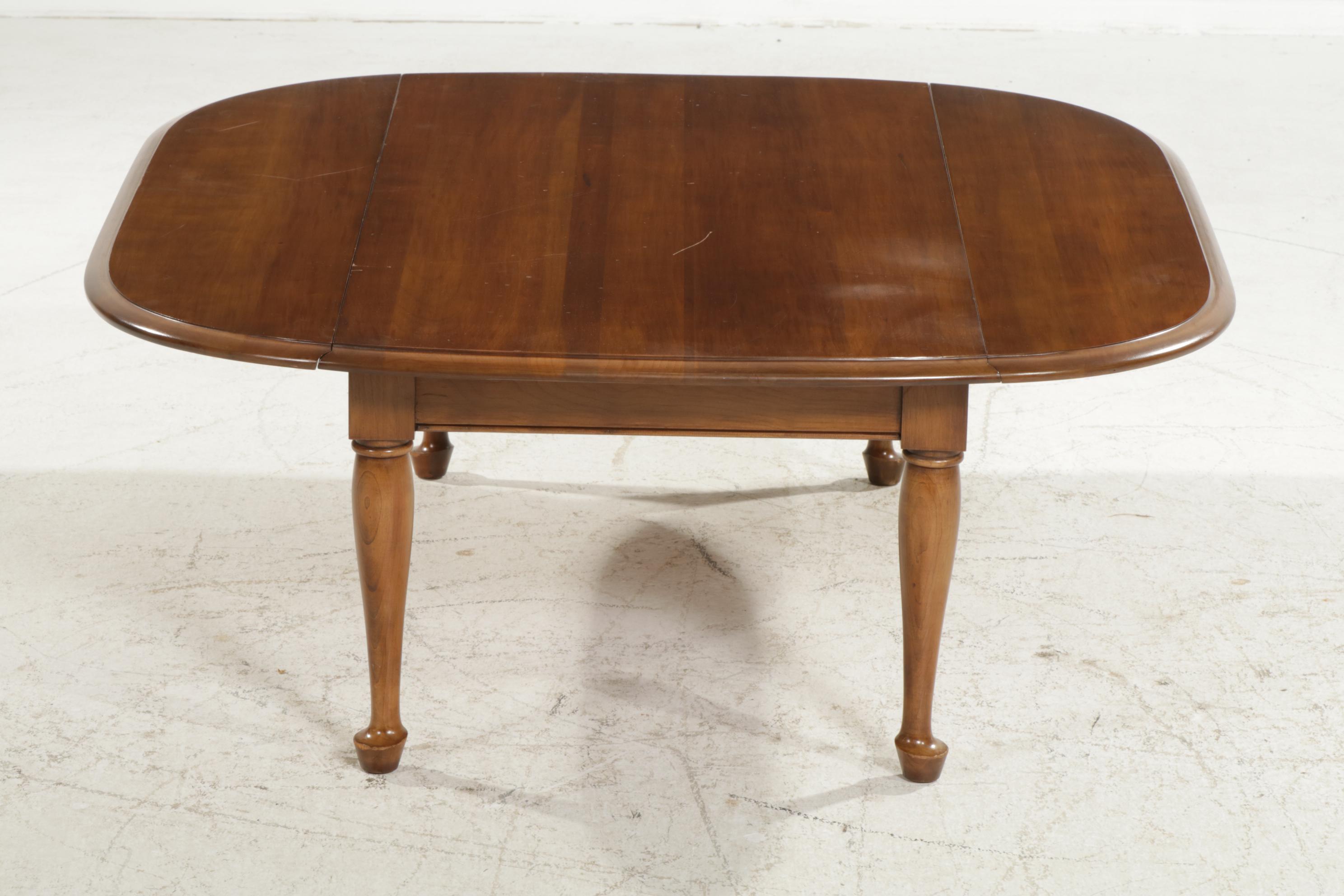 Queen Anne Style Cherry Drop-Leaf Coffee Table, Mid to Late 20th Century | EBTH
