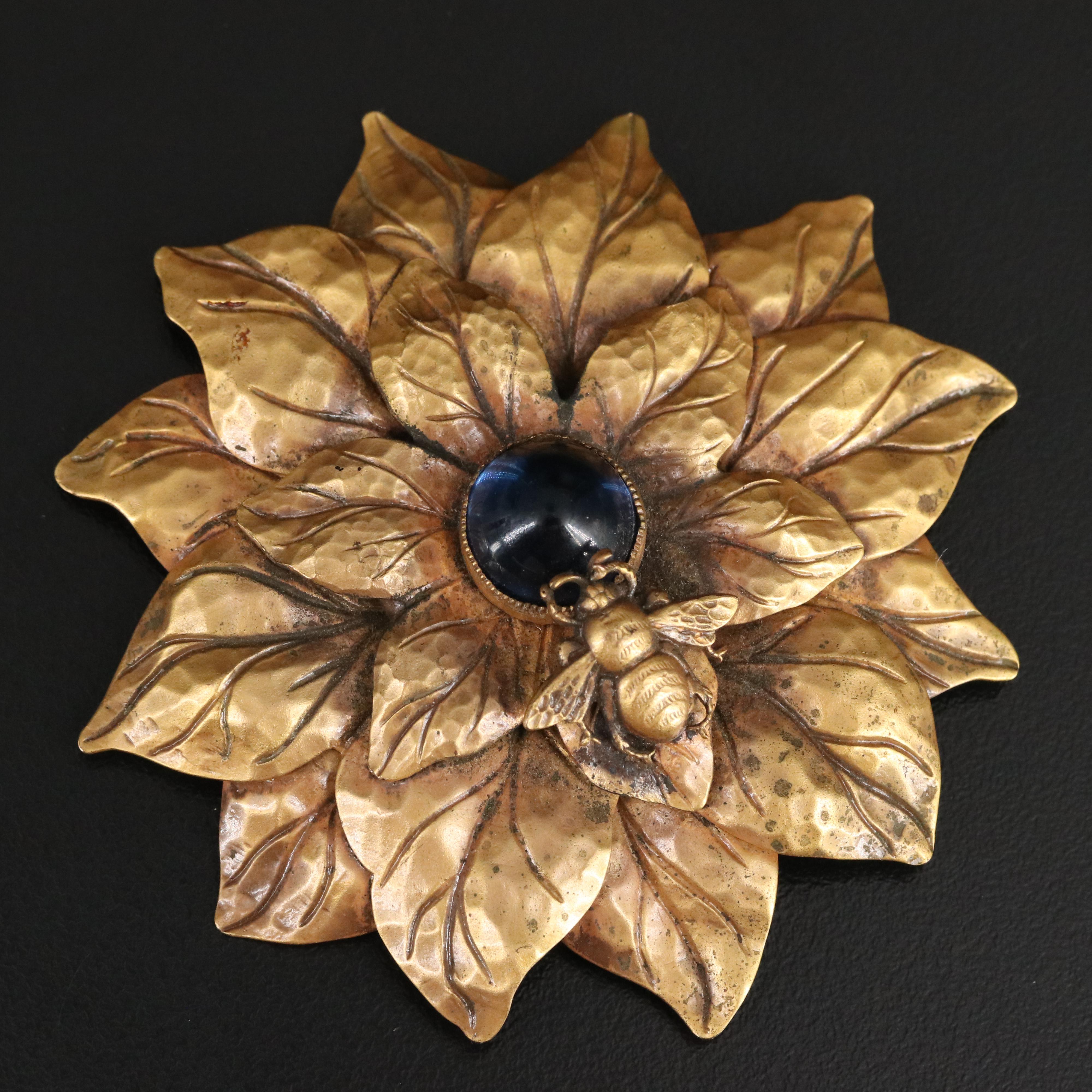 Vintage Joseff of Hollywood Bee and Flower Brooch | EBTH