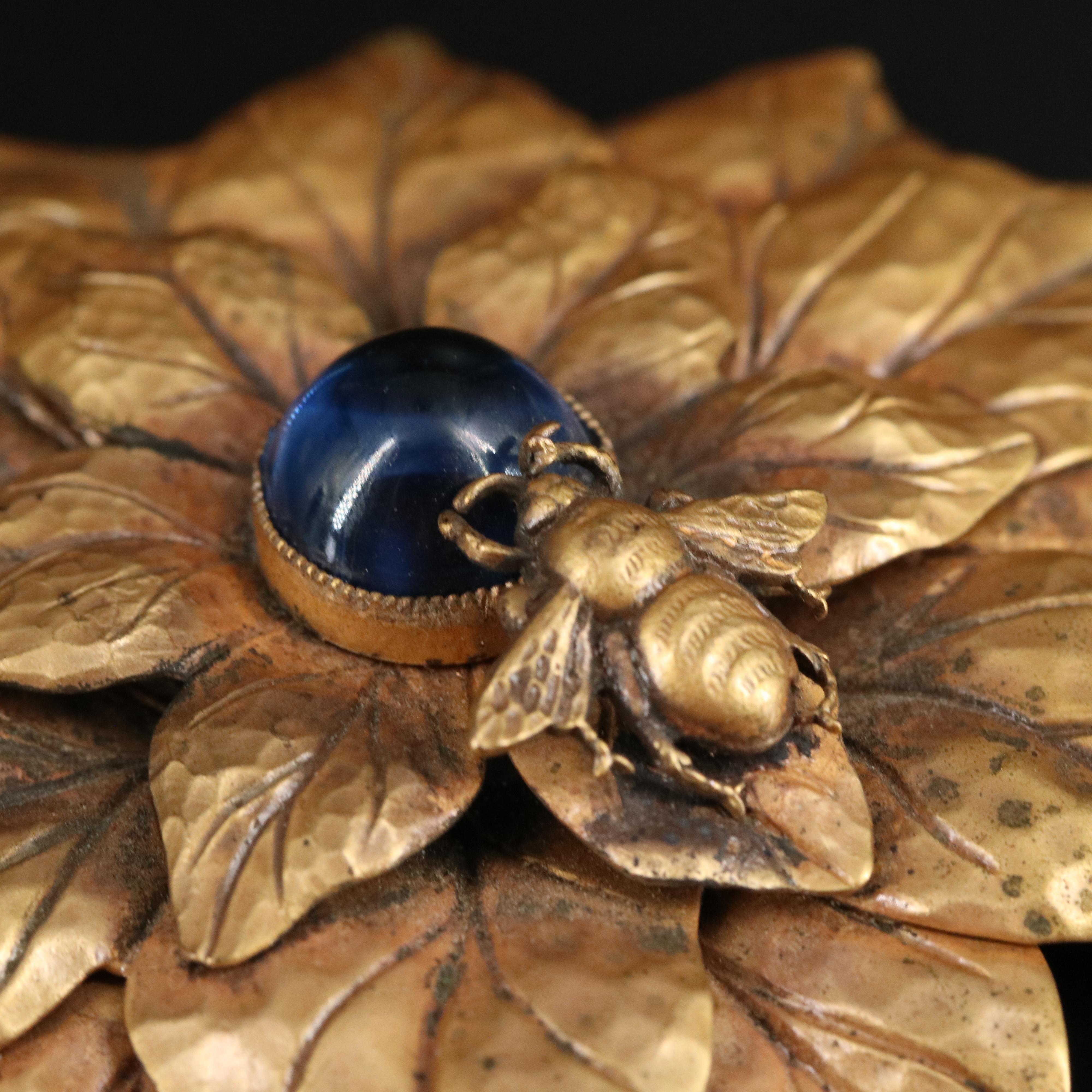 Vintage Joseff of Hollywood Bee and Flower Brooch | EBTH