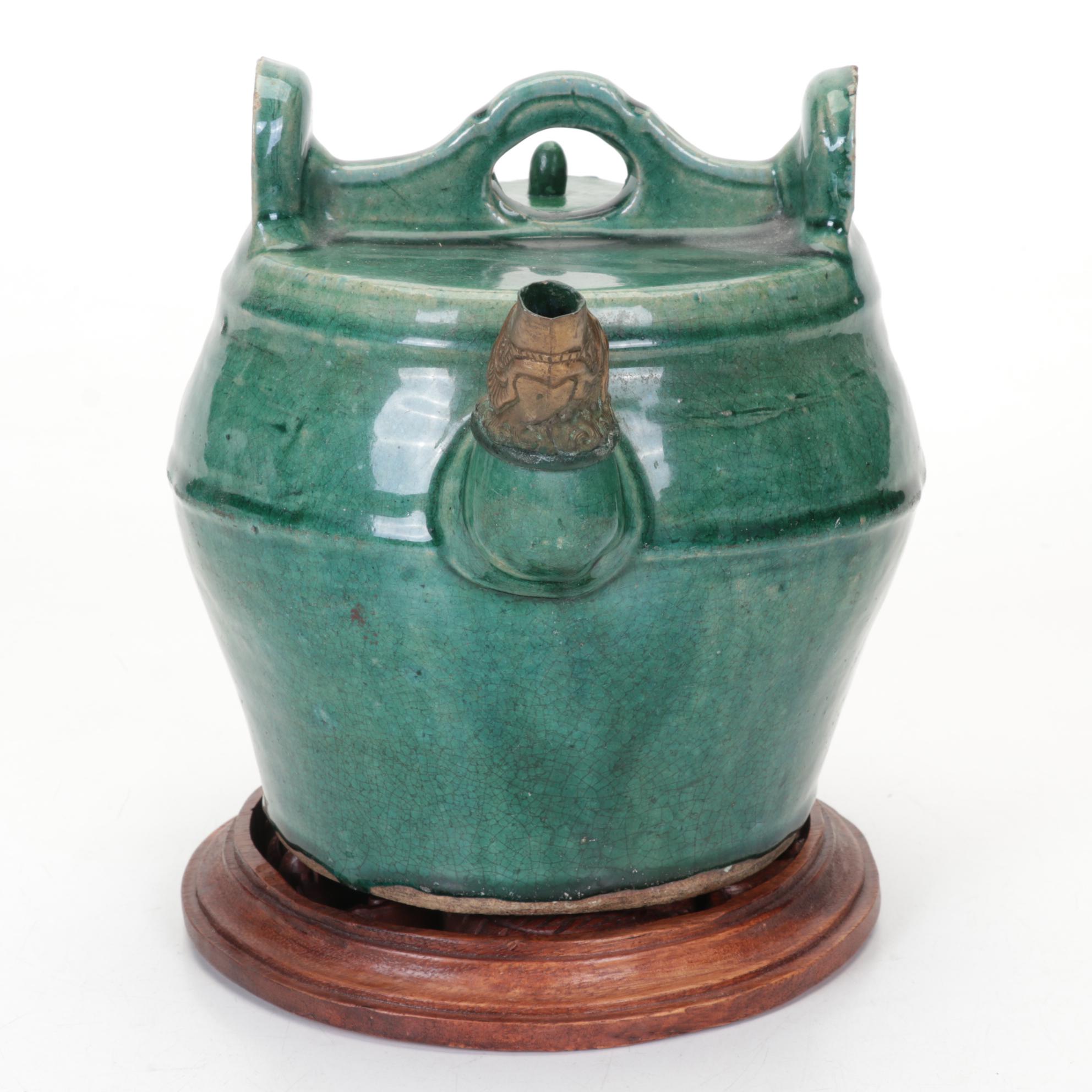 Chinese Green Glazed Shiwan Pot with Wood Dragon Trivet | EBTH