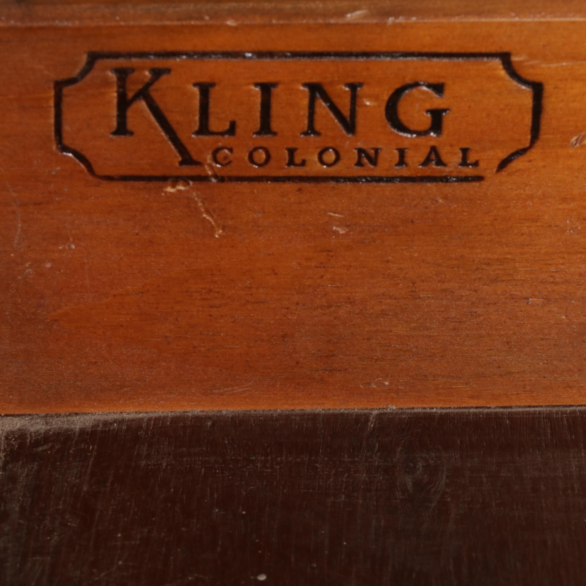 Kling "Colonial" Mirrored Pine Hall Tree, Mid to Late 20th Century | EBTH