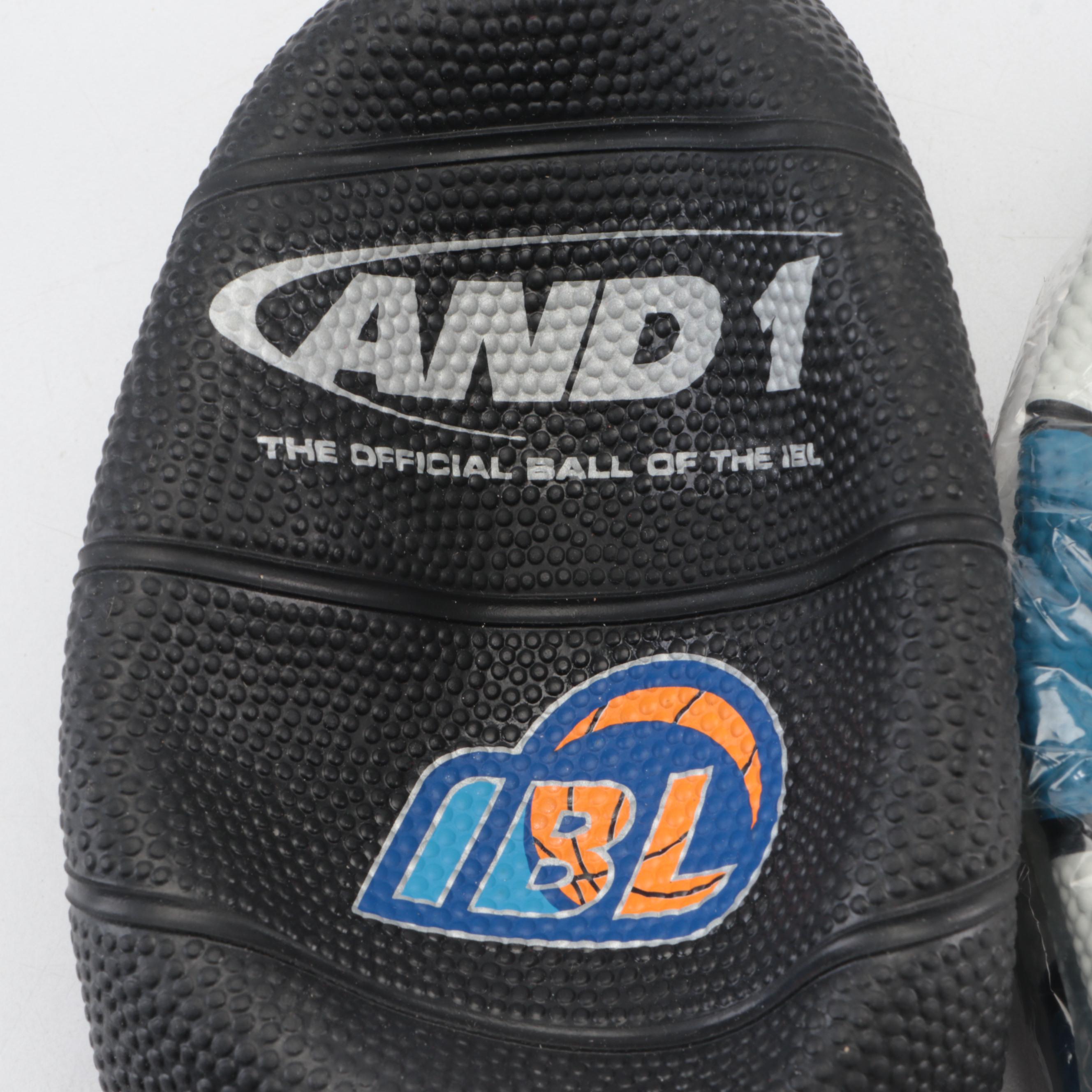 University of Cincinnati Bearcats Team Signed T-Shirt and More | EBTH