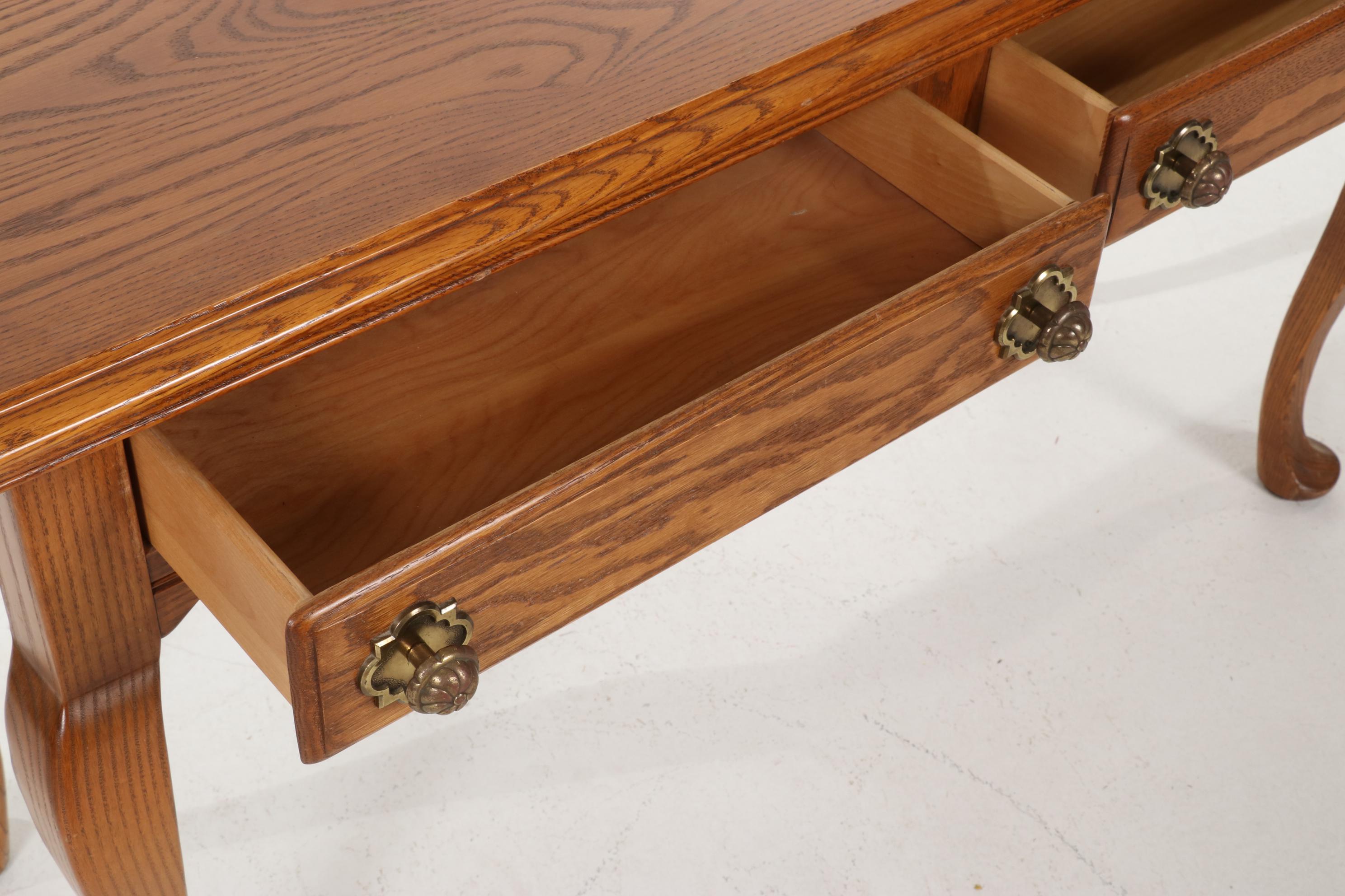 Temple Stuart "Oak Hill Collection" Queen Anne Style Oak Console Table ...