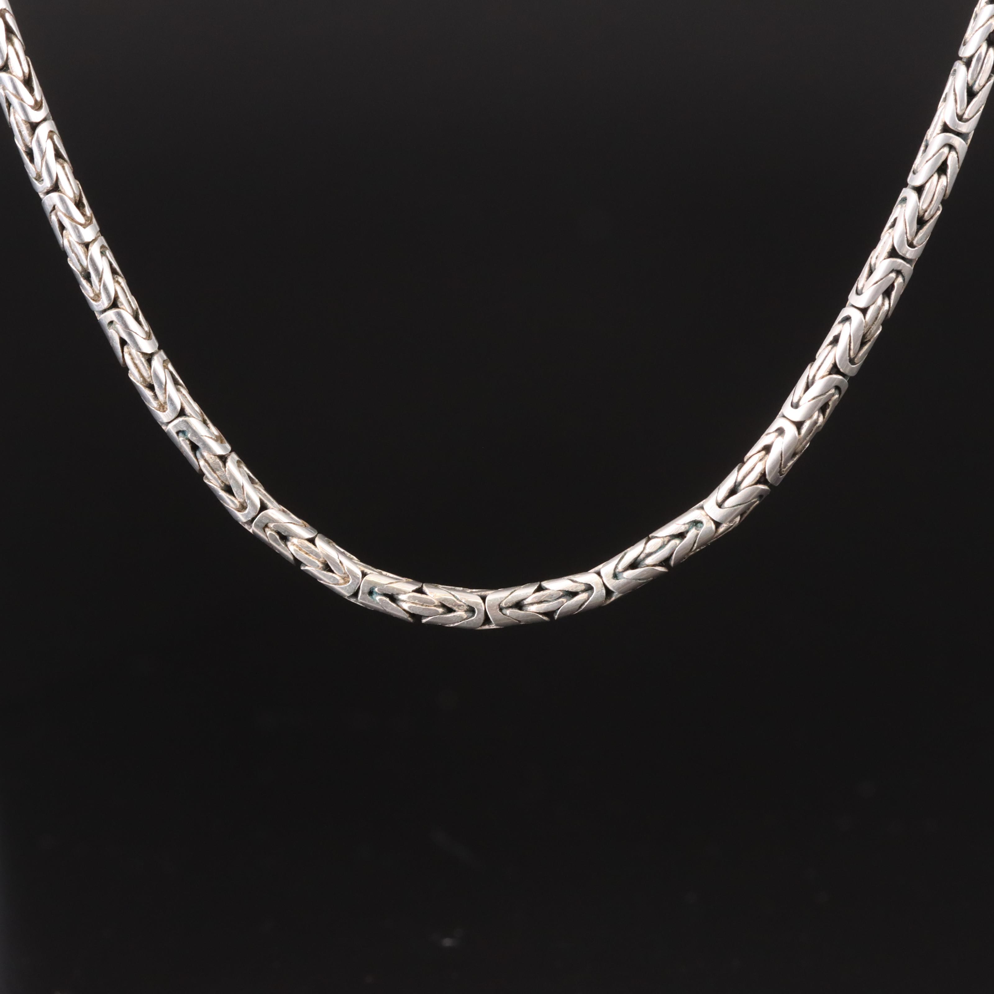 Sterling Round Byzantine Chain Necklace | EBTH