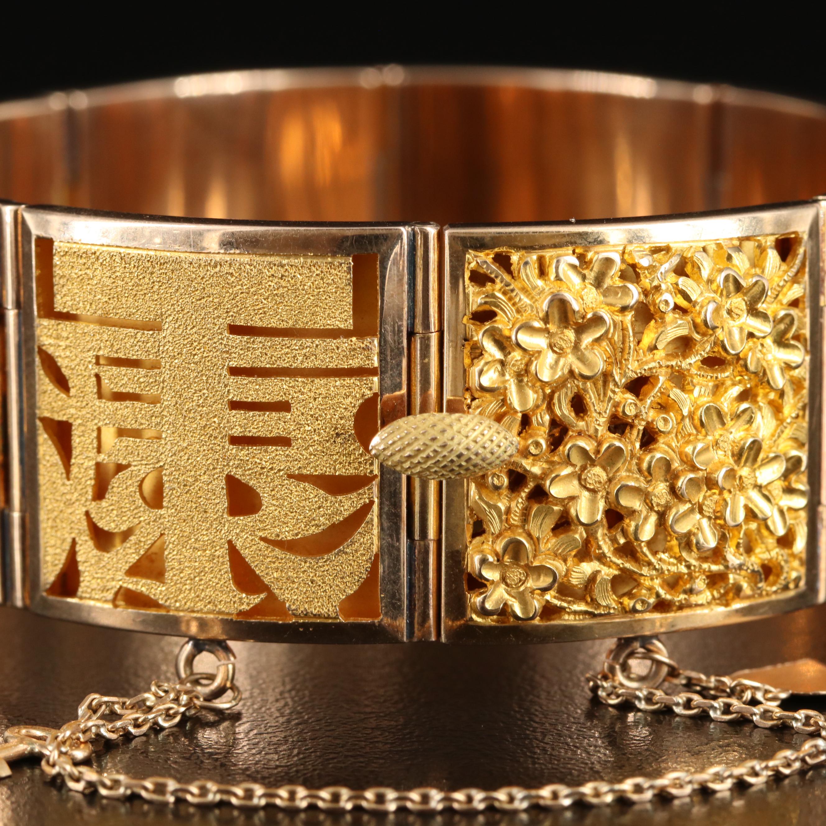 18K Foliate Panel Bracelet with Stylized Chinese Characters | EBTH
