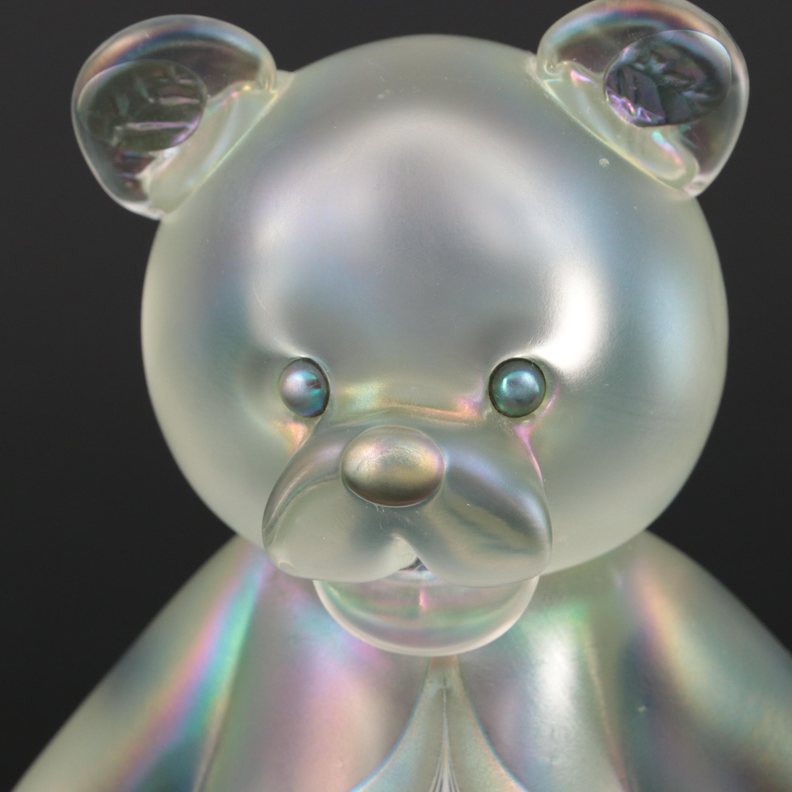 Stuart Abelman Feather Pulled Art Glass Bear, 1984 | EBTH