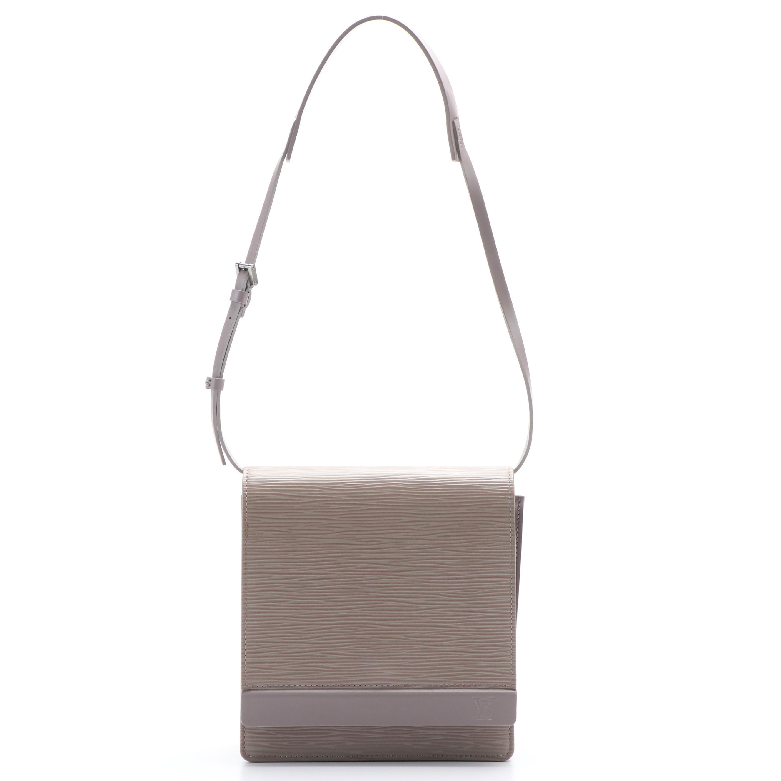 Louis Vuitton "Biarritz" Fold Over Top Crossbody Handbag in Lilac Epi ...