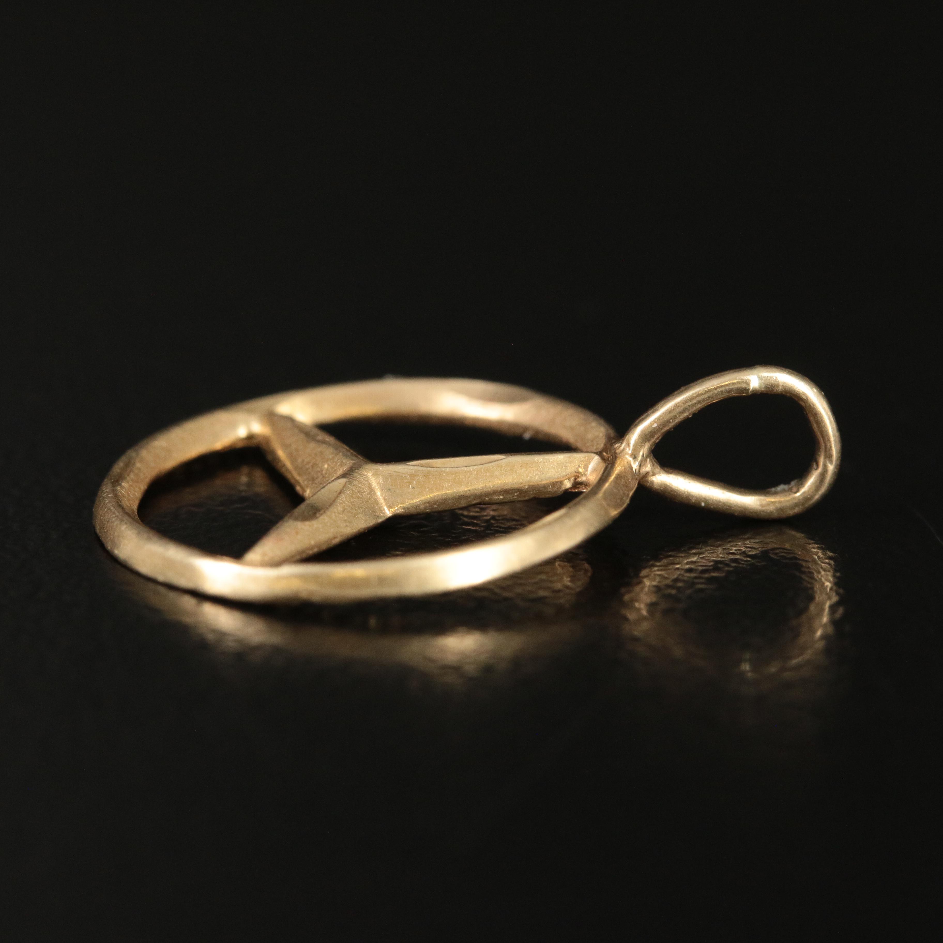 14K Car Logo Pendant | EBTH