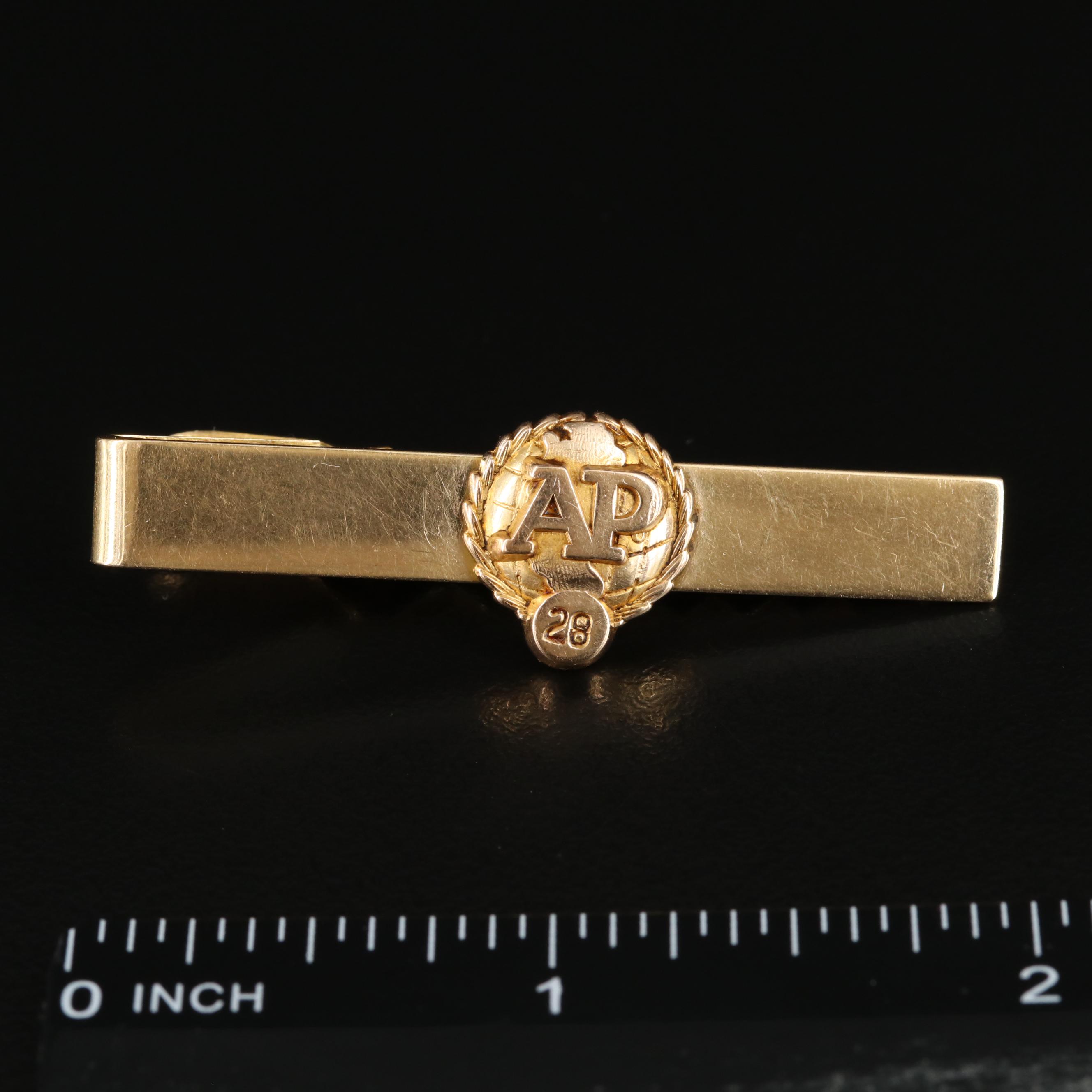Vintage 14K Service Tie Bar | EBTH