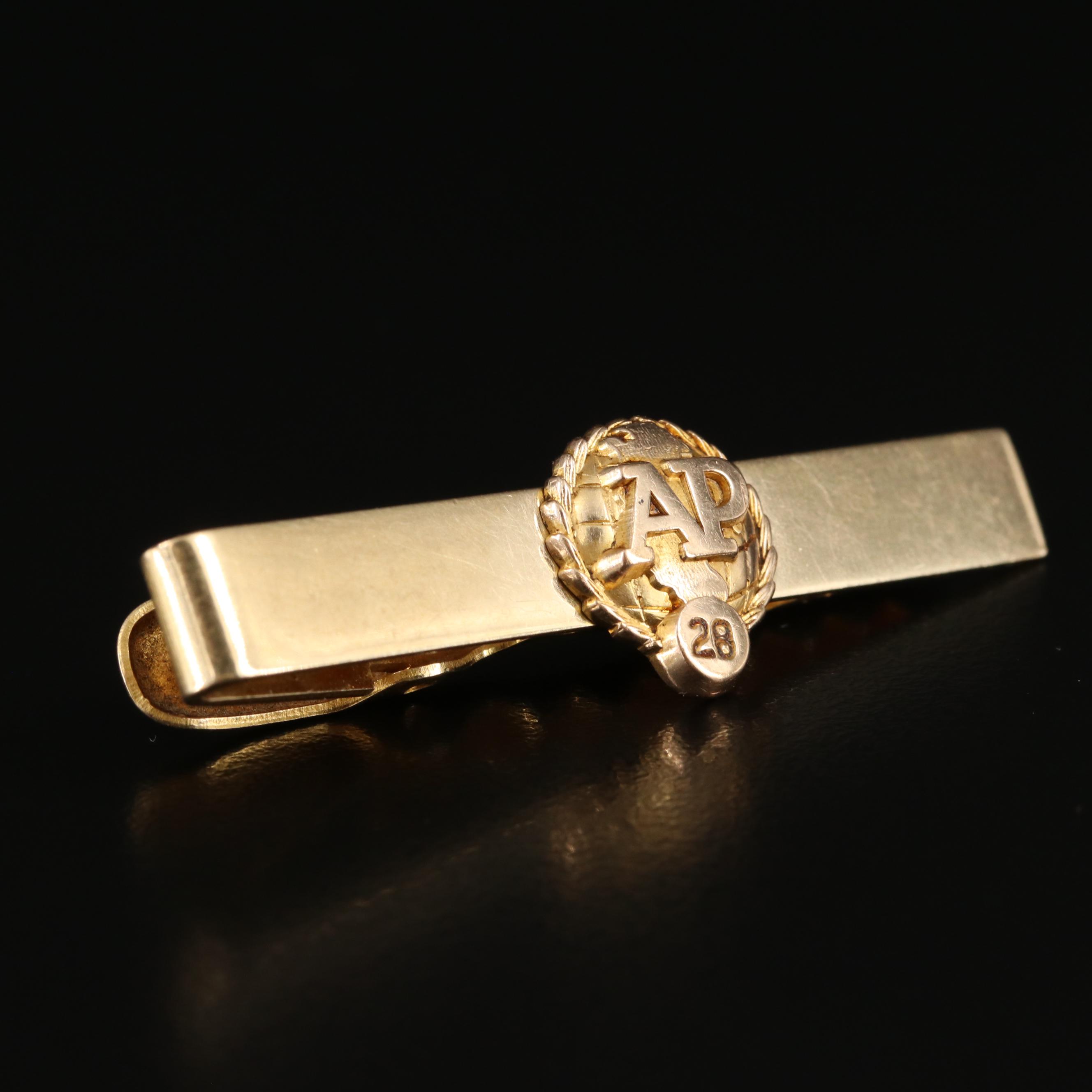 Vintage 14K Service Tie Bar | EBTH