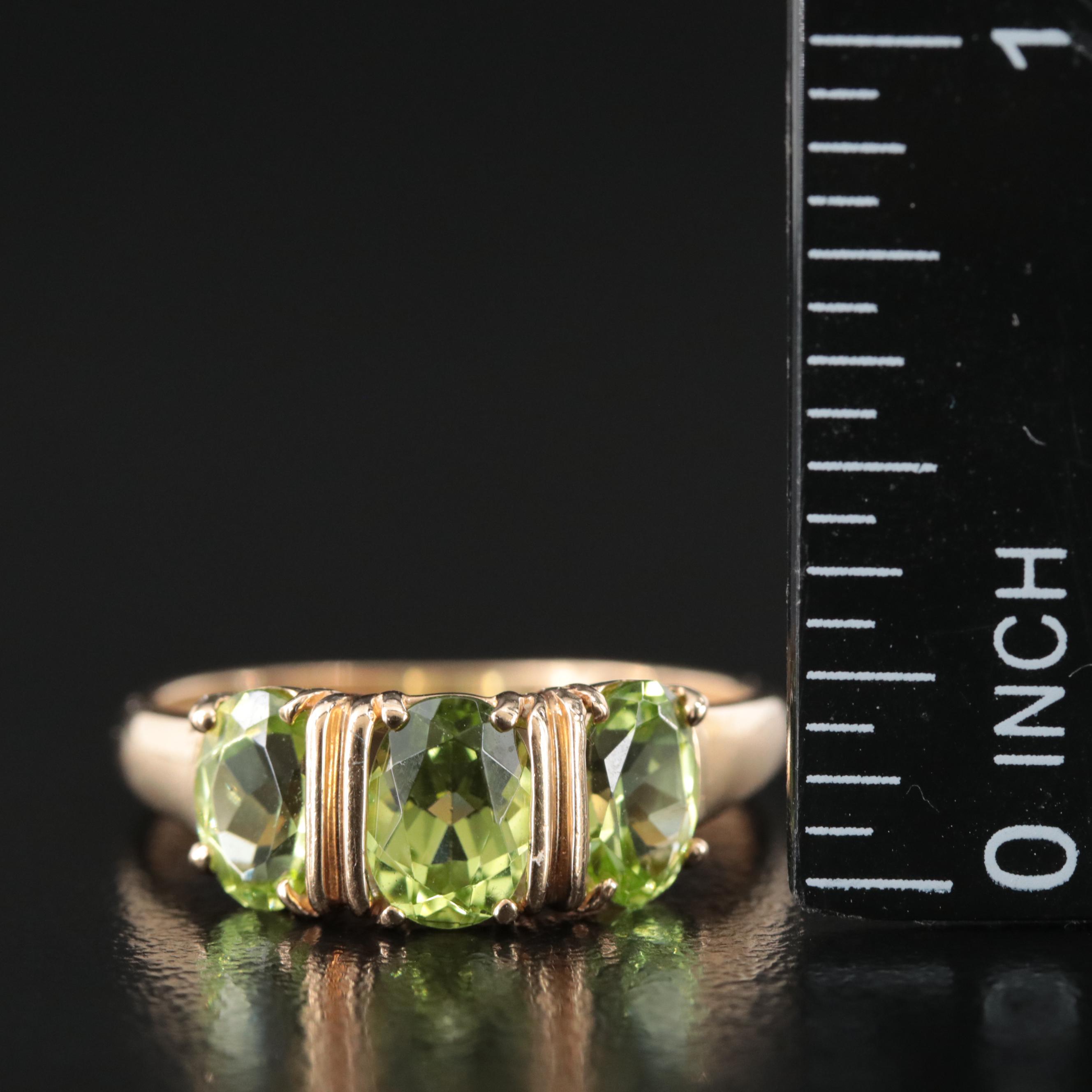 14K Peridot Three Stone Ring | EBTH