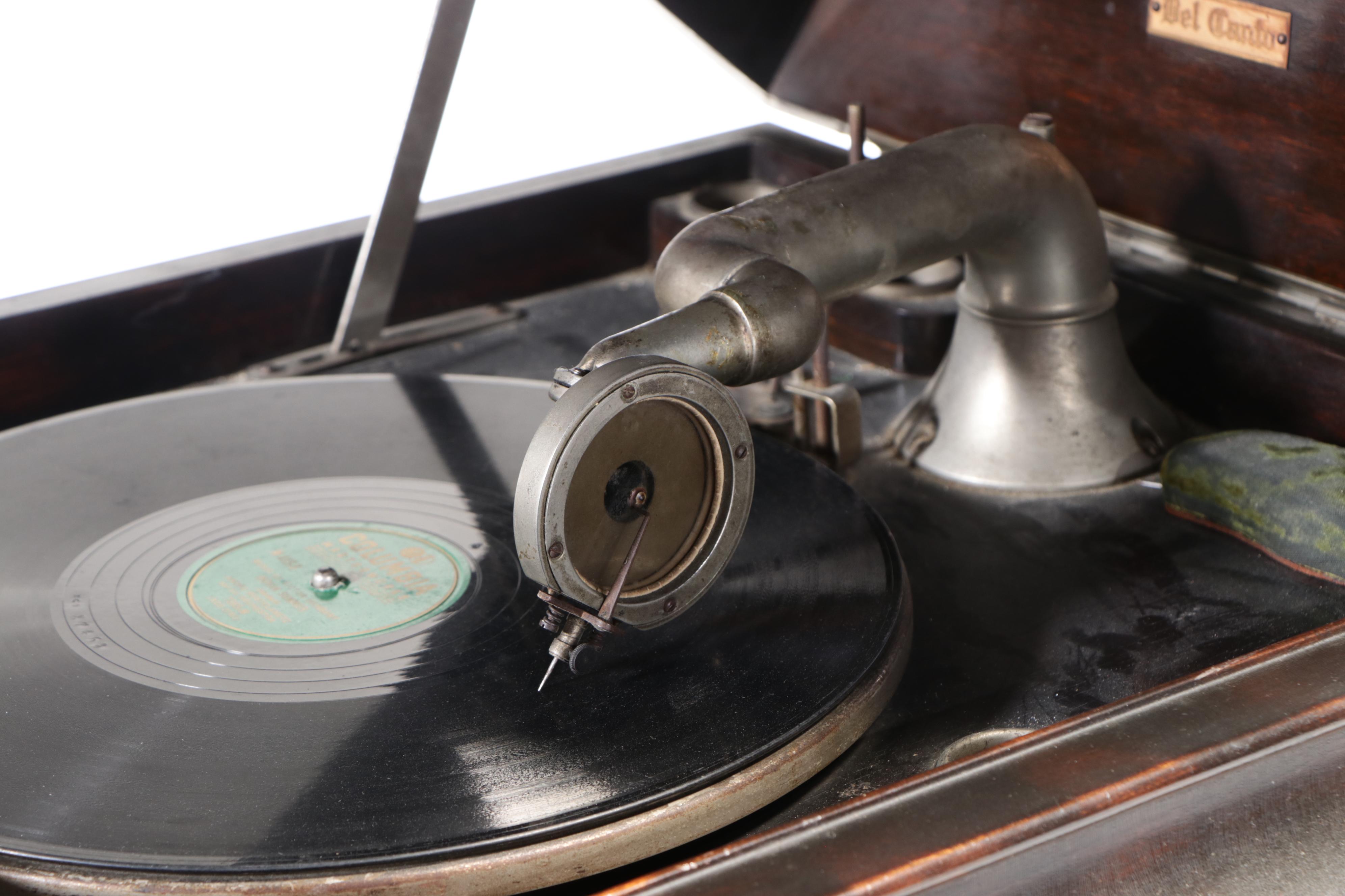 Art Deco Victrola Bel Canto Hand-Crank Turntable Cabinet, Early 20th ...