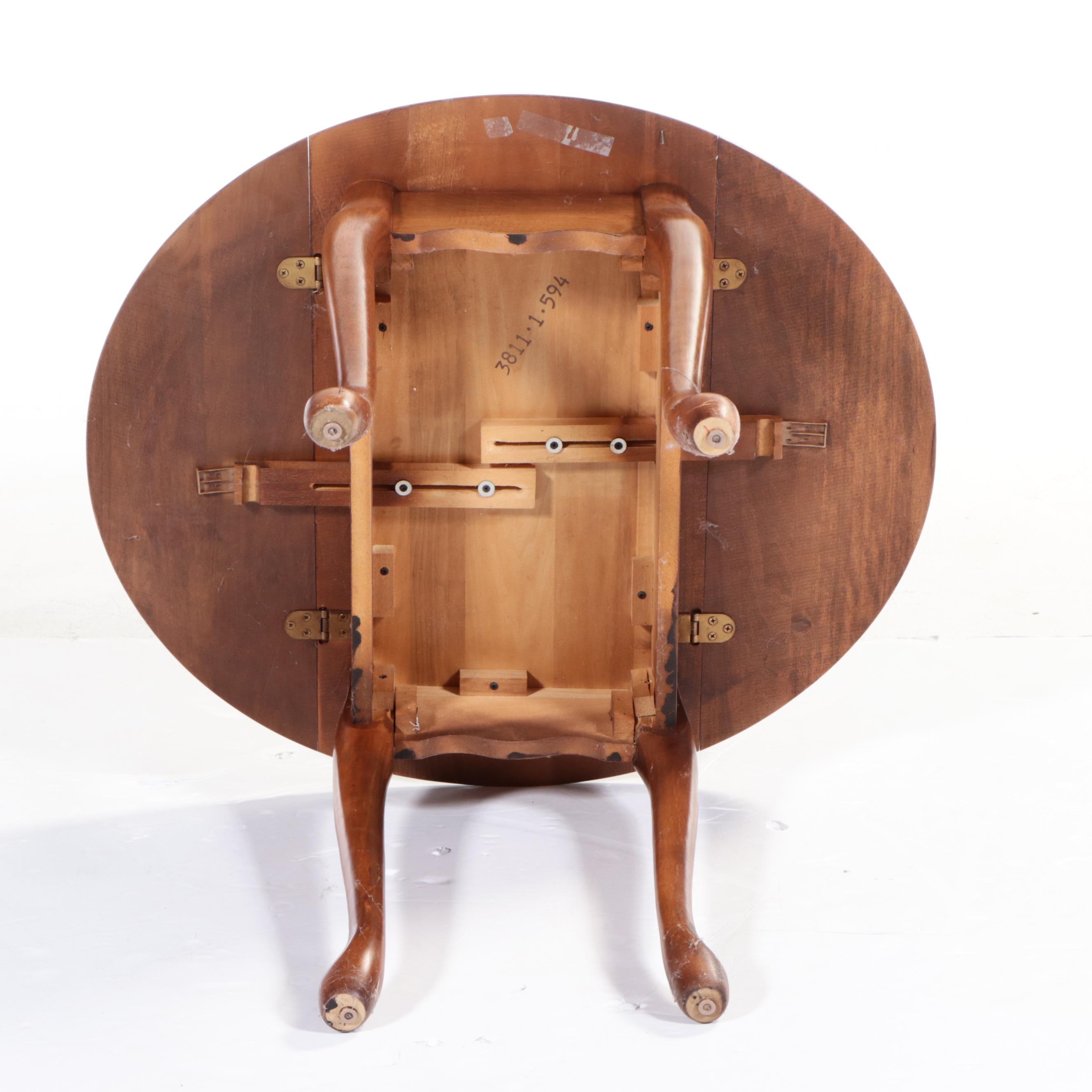 Queen Anne Style Hardwood Drop Leaf End Table | EBTH