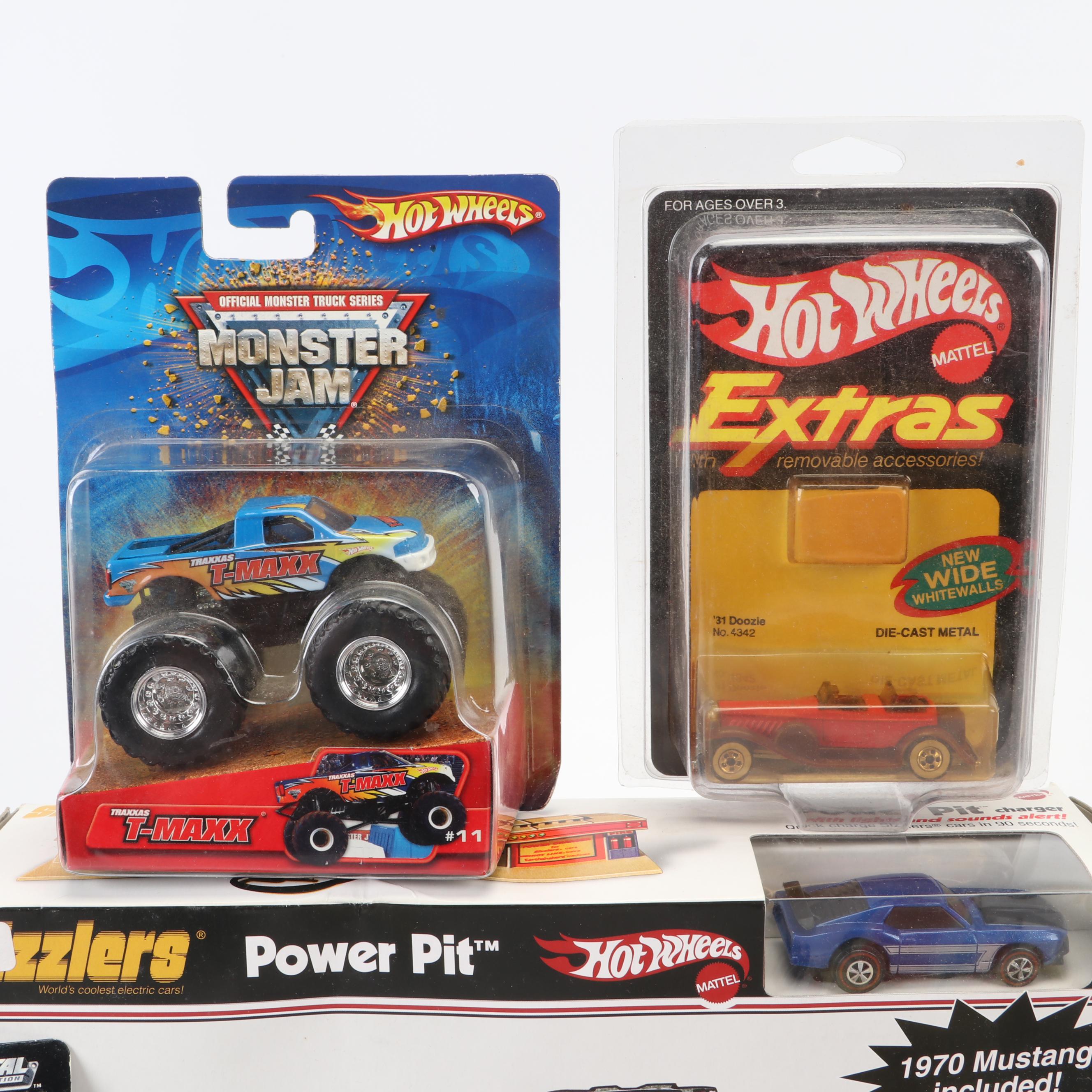 Hot Wheels Sizzlers Power Pit with Toy Cars Including '31 Doozie | EBTH