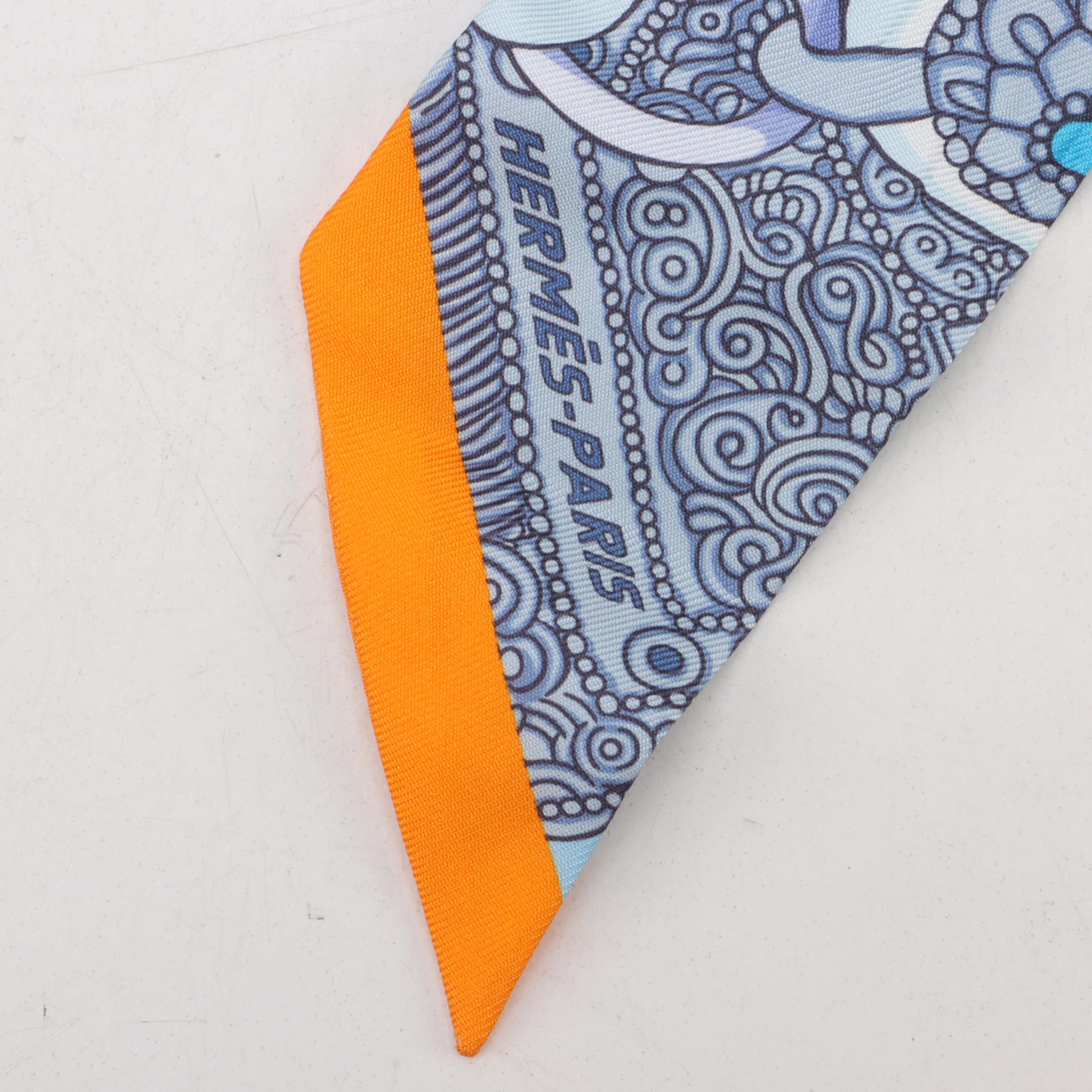 Hermès Twilly Scarf in Silk Twill with Box | EBTH