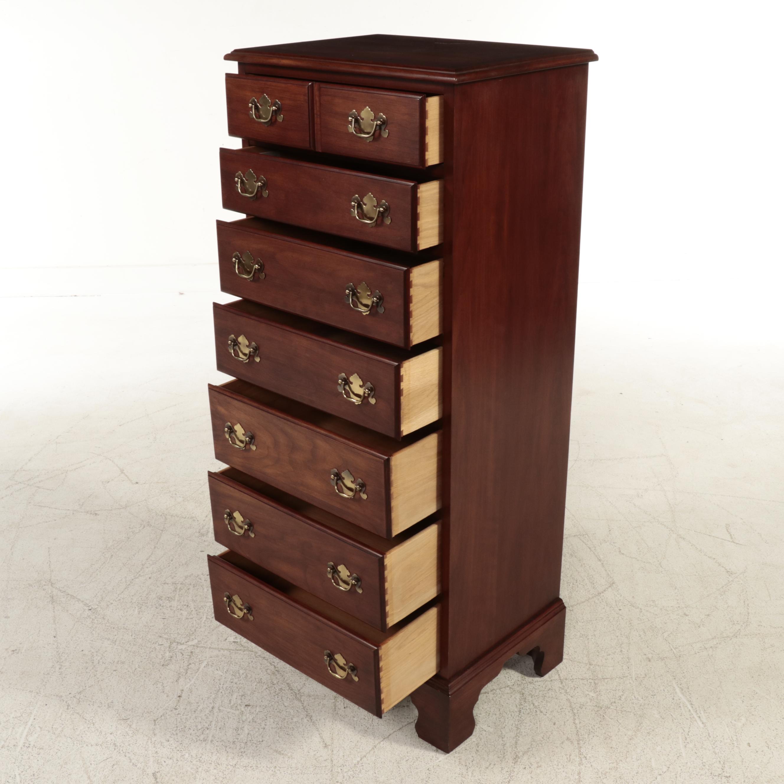 Henkel-Harris Virginia Galleries Cherrywood Semanier Chest | EBTH