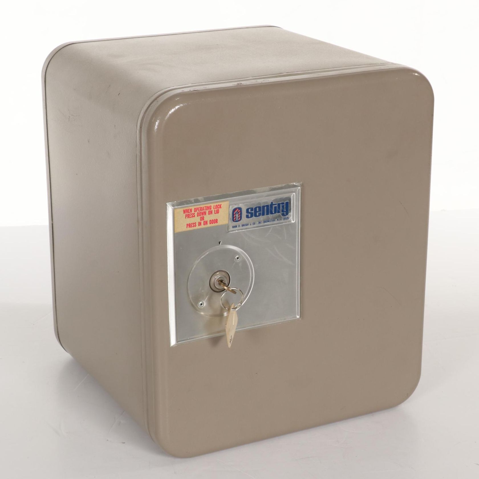 Small Sentry Safe | EBTH