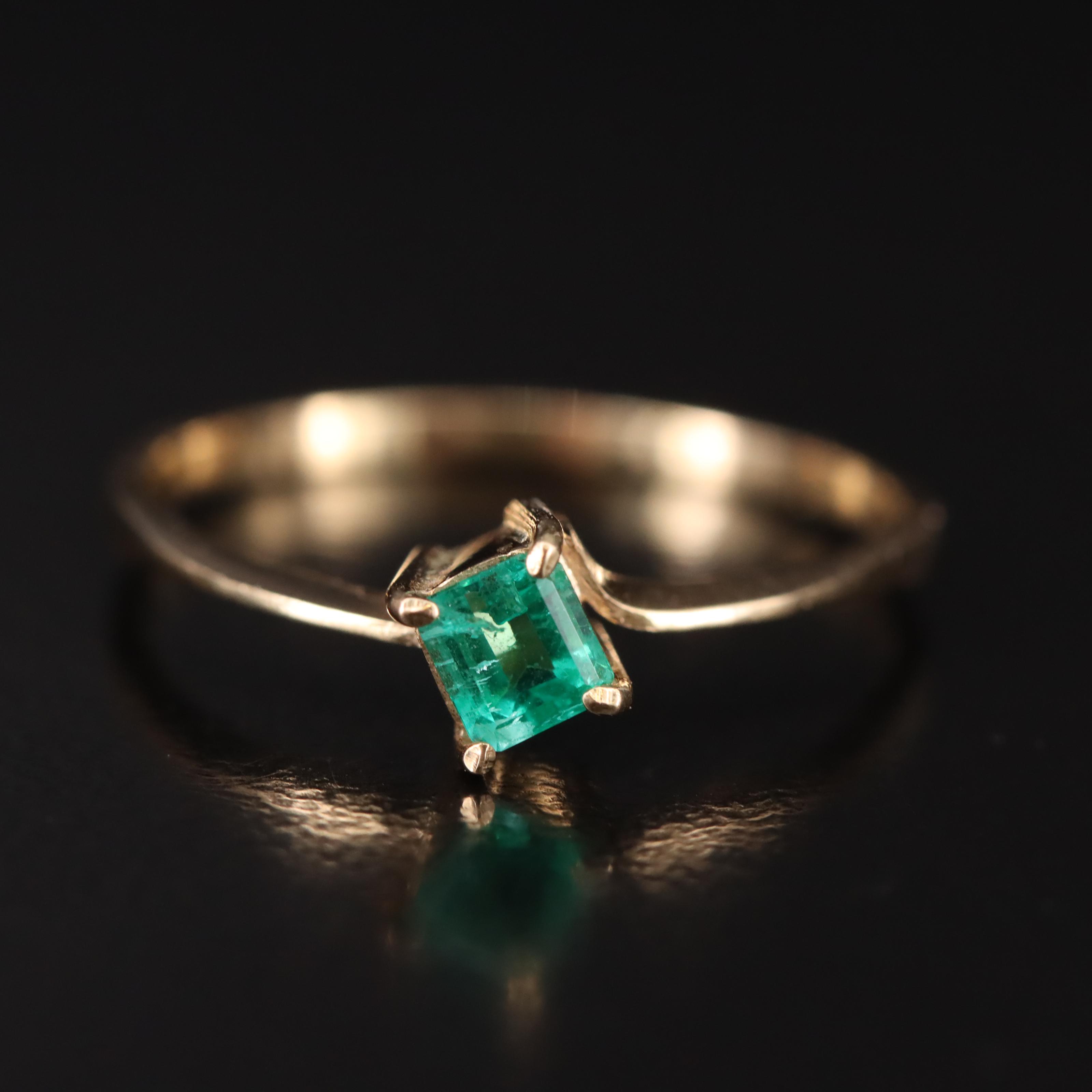 18K Emerald Ring | EBTH