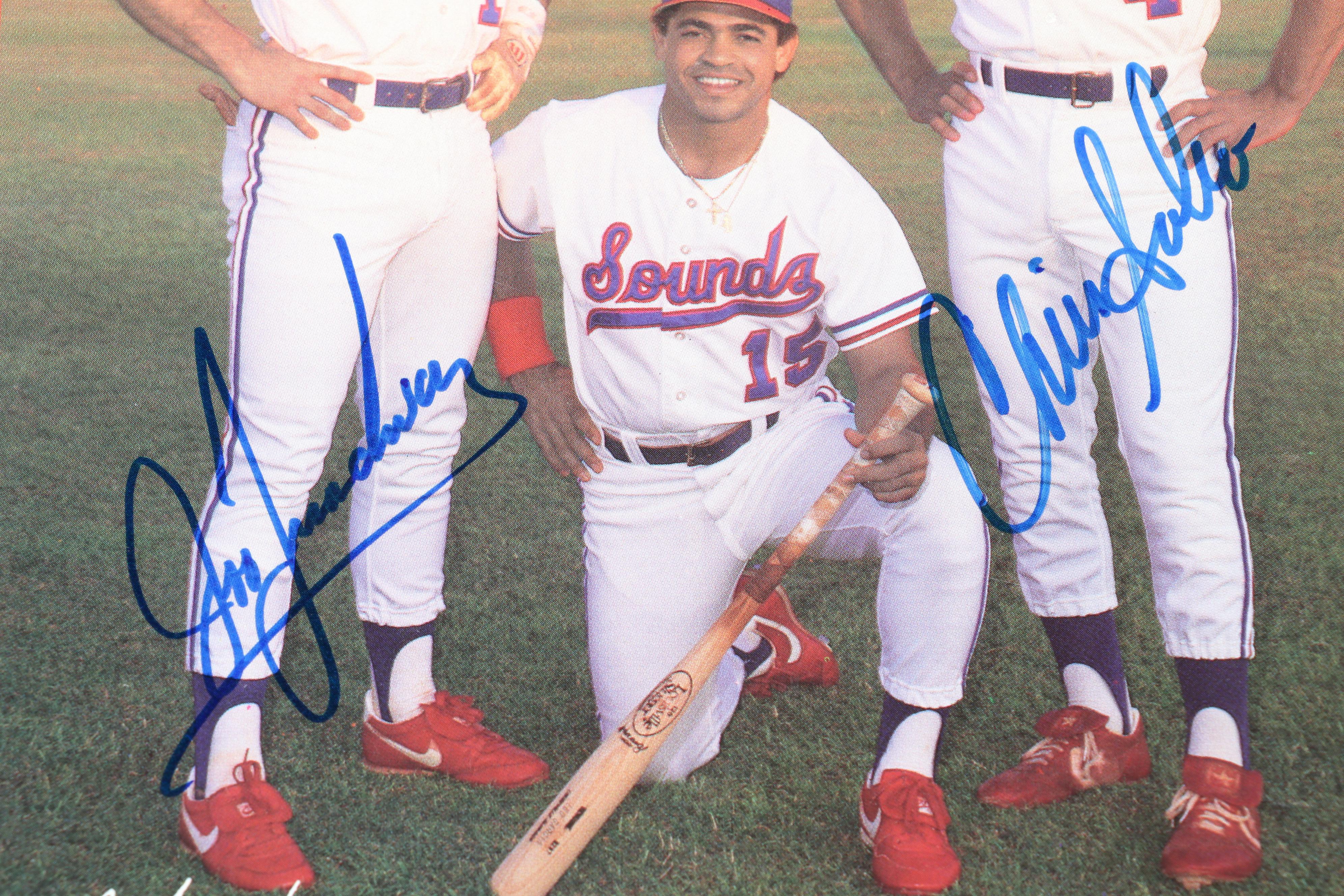 Johnny Bench and Chris Sabo Signed Magazines with More Reds Memorabilia ...