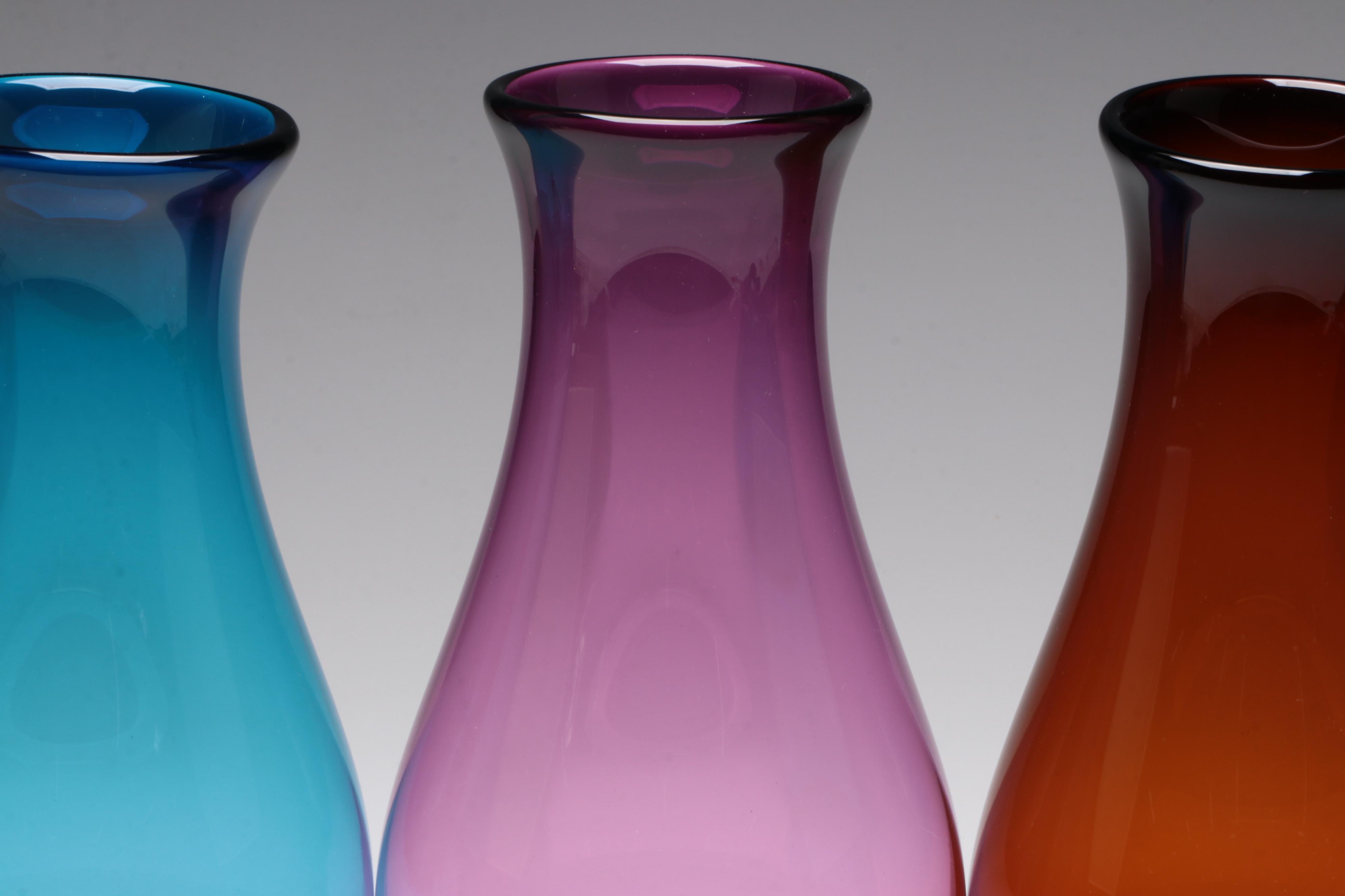 Orbix Hot Glass "Groove" Handblown Art Glass Vases | EBTH