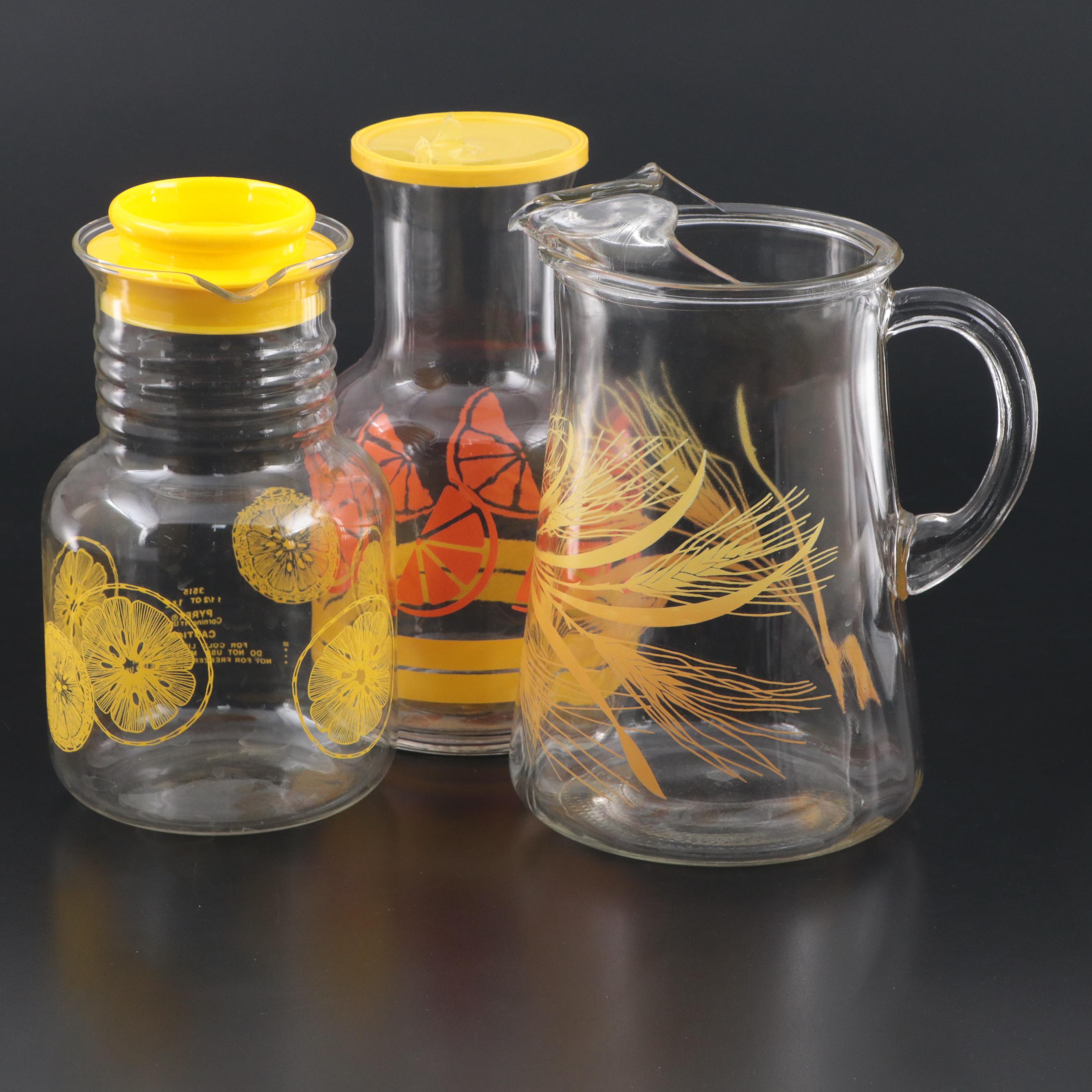 Pyrex with Other Glass Carafes and Pitcher | EBTH