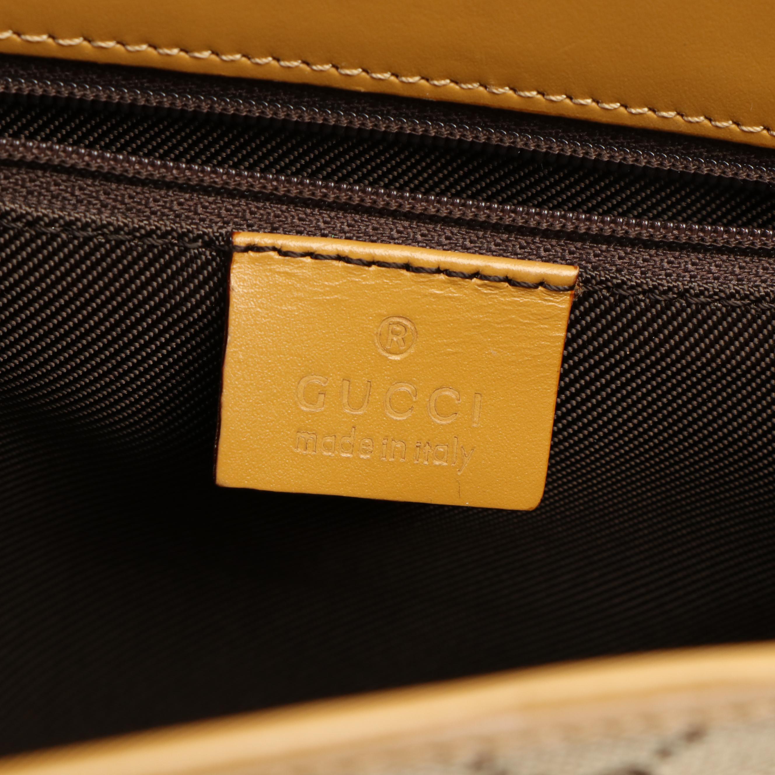 Gucci Jackie Piston Lock Tote Bag in GG Canvas and Leather Trim | EBTH