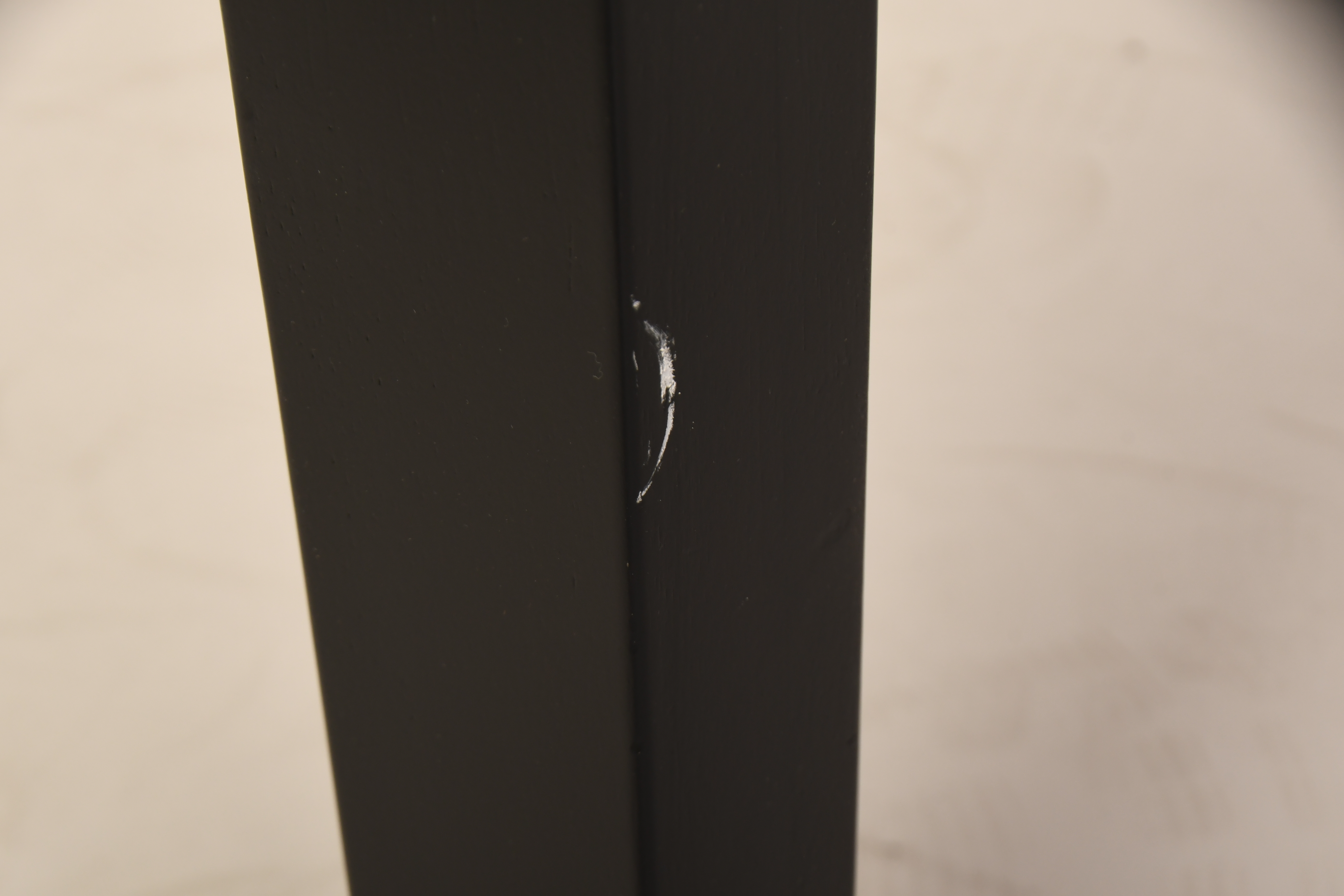 Round Drop Leaf Dining Table | EBTH