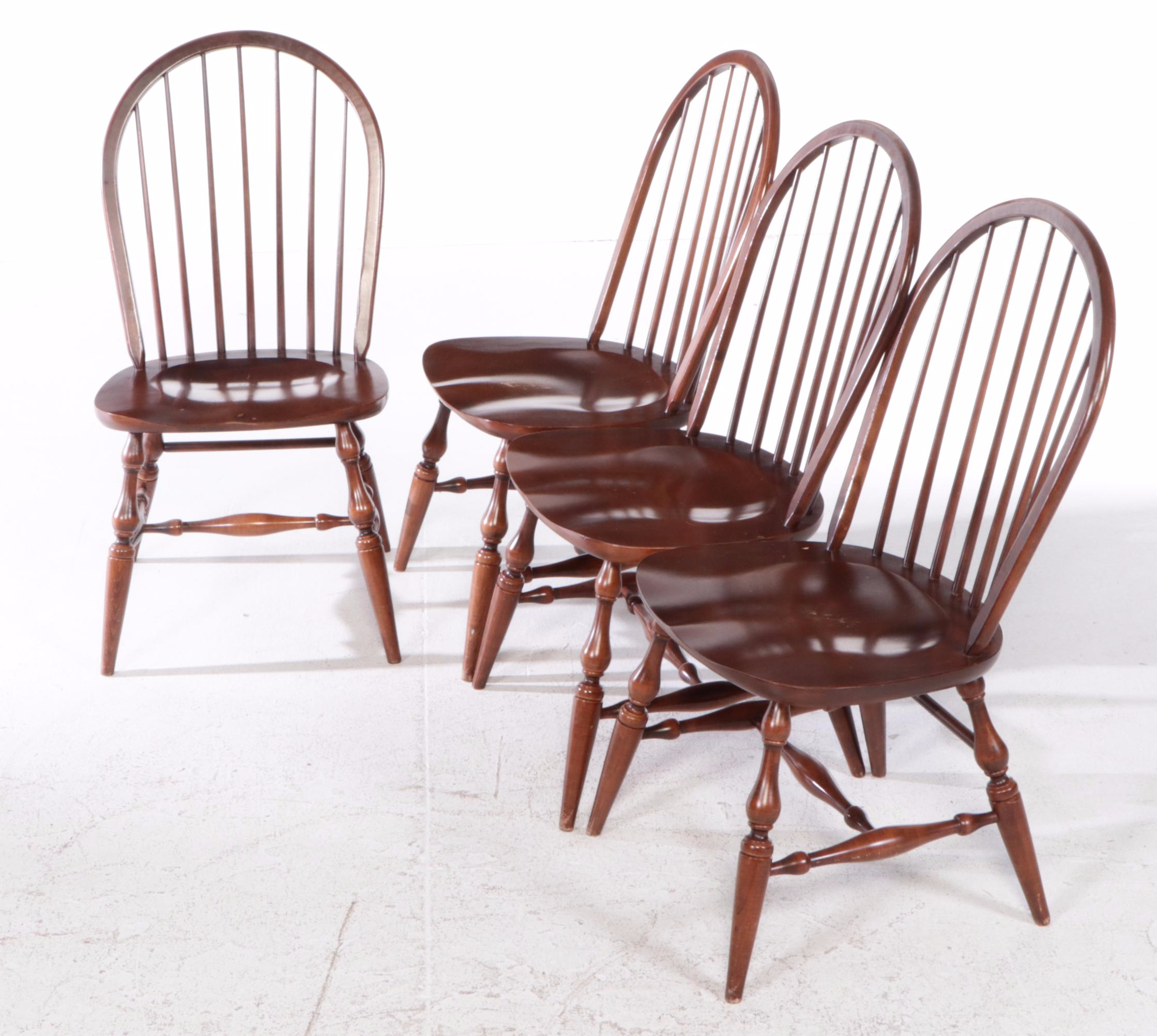 Five-Piece Moosehead Furniture Colonial Style Maple Dining Set in ...