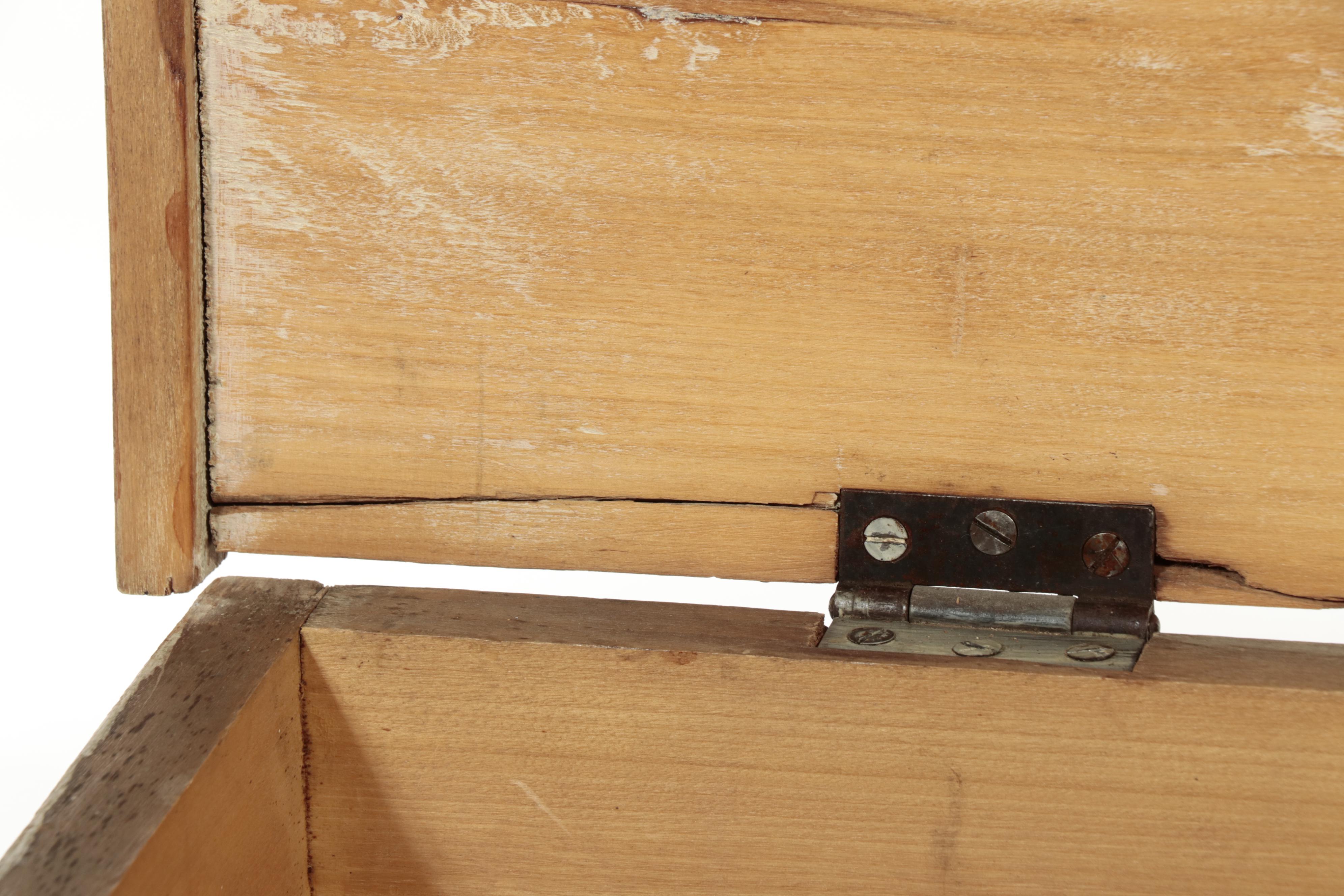 Northern European Hardwood Trunk, 19th Century | EBTH