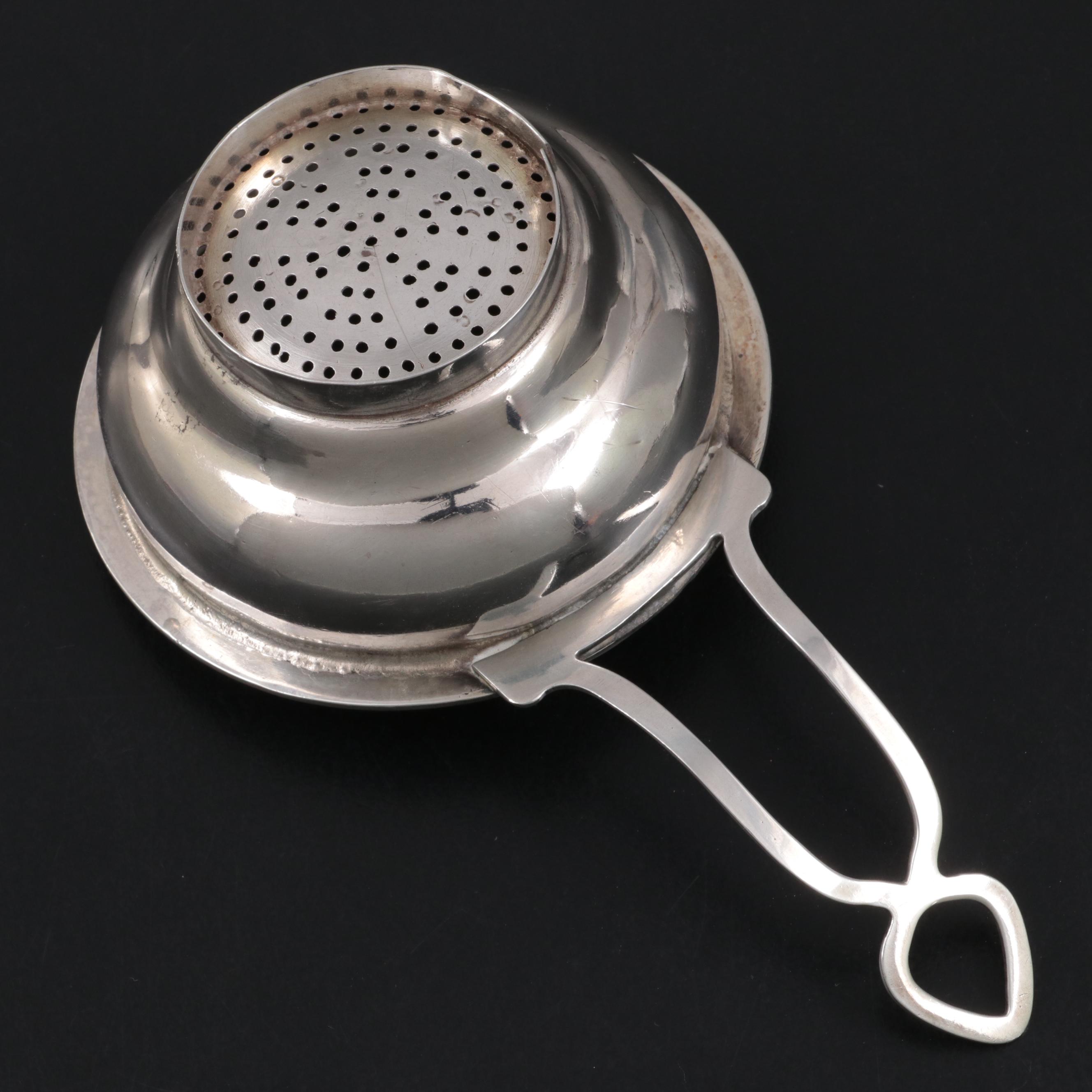 Peter and Ann Bateman of London Sterling Silver Tea Strainer, 1796 | EBTH