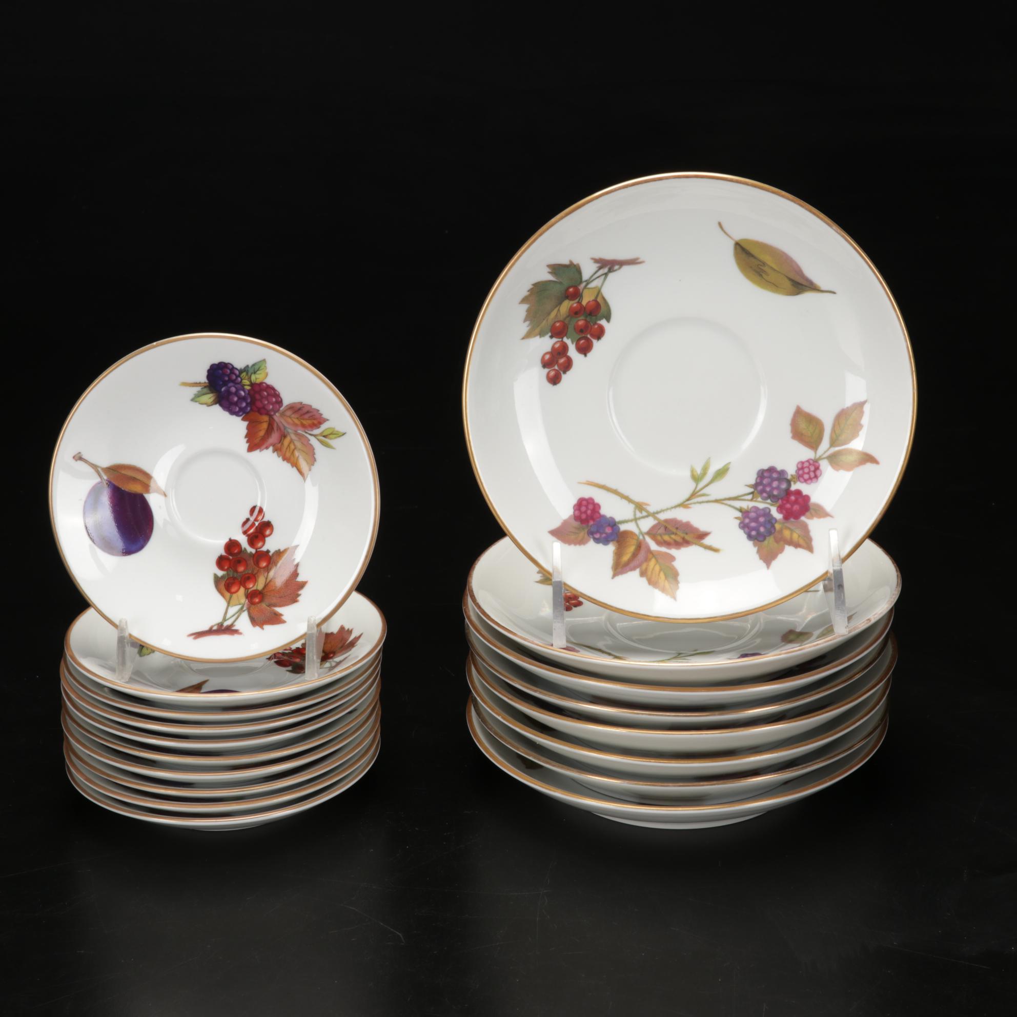 Royal Doulton "Evesham Gold" Dinnerware, 1961-2015 | EBTH