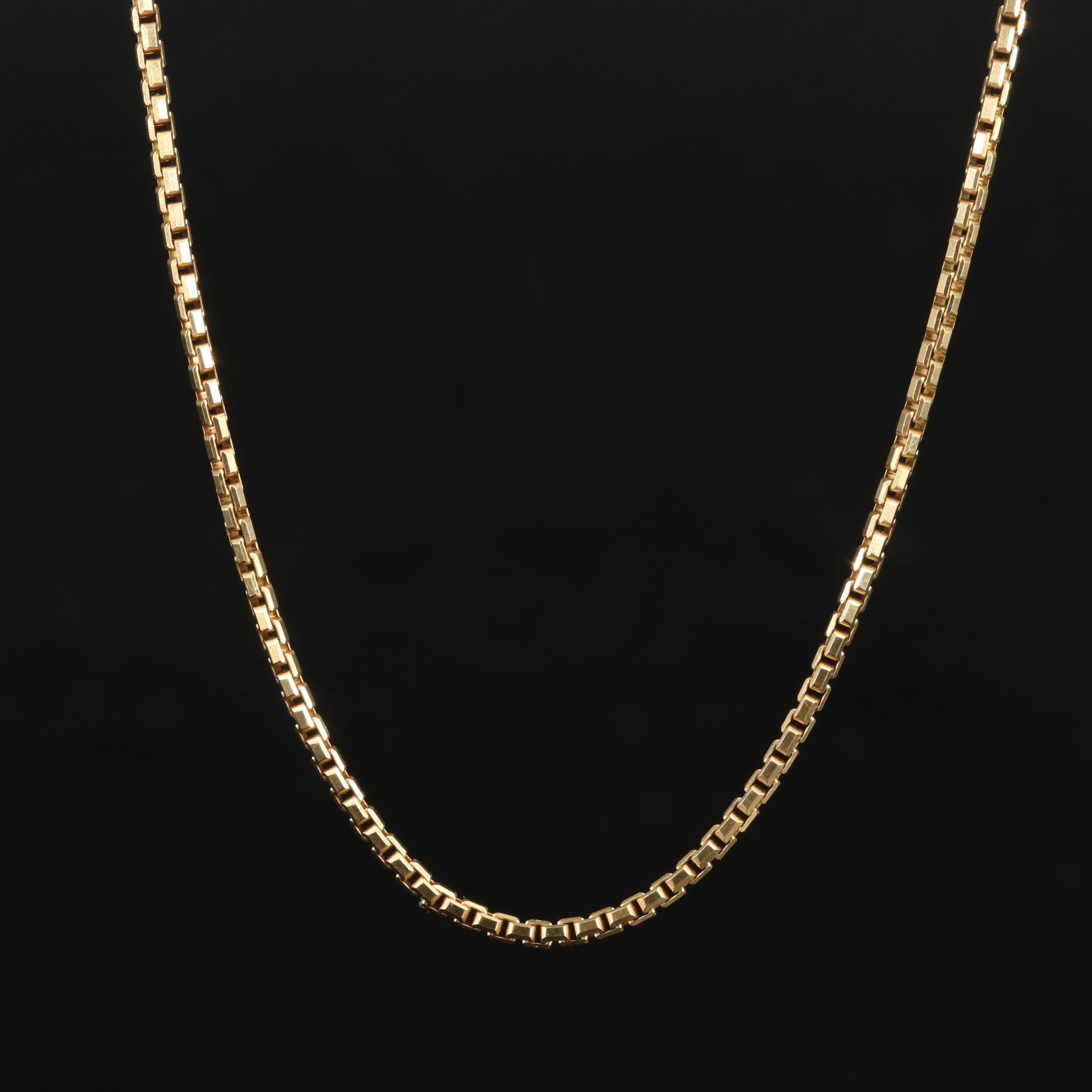 18K Box Chain Necklace | EBTH