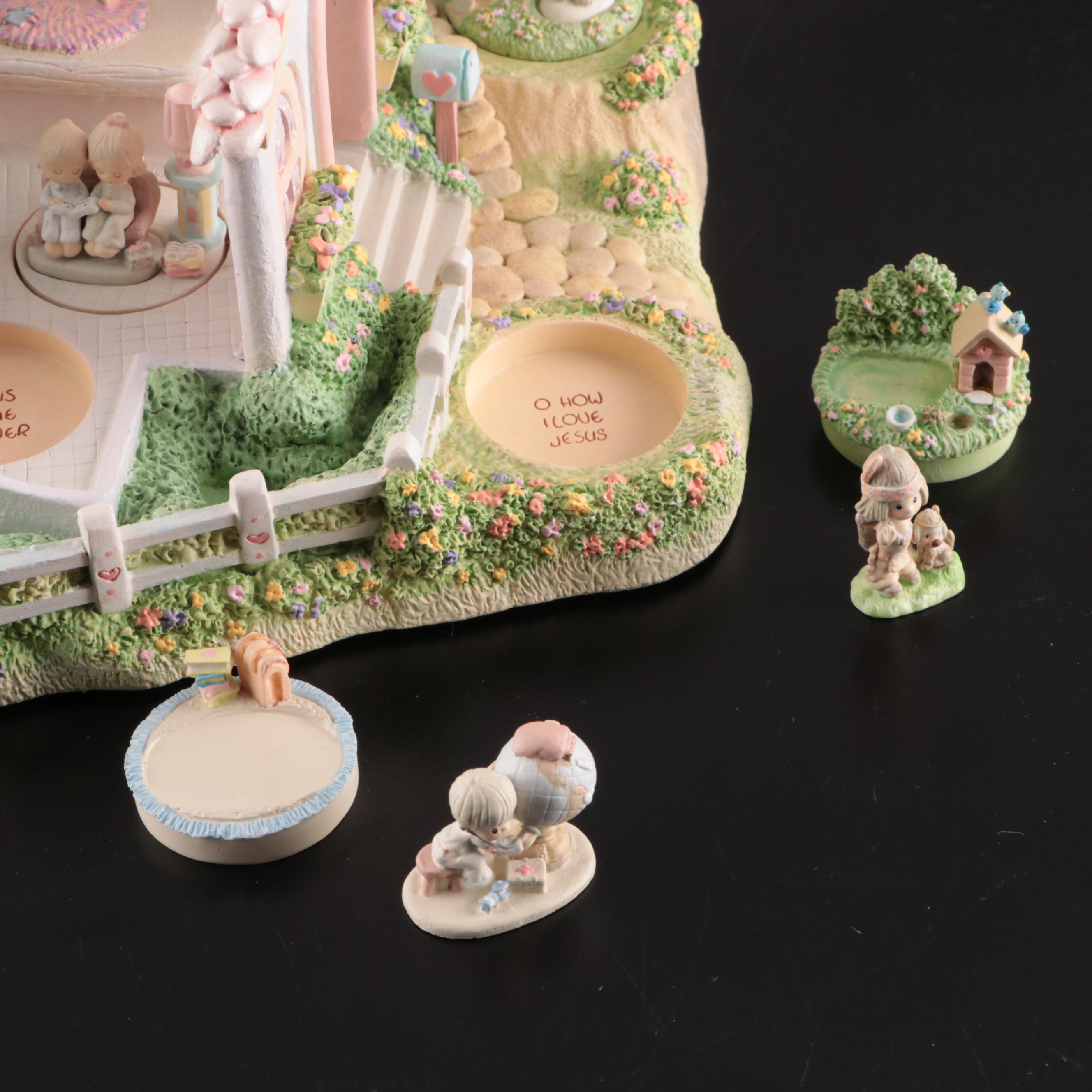 Precious Moments Goebel Miniatures Figurines and Display Case | EBTH