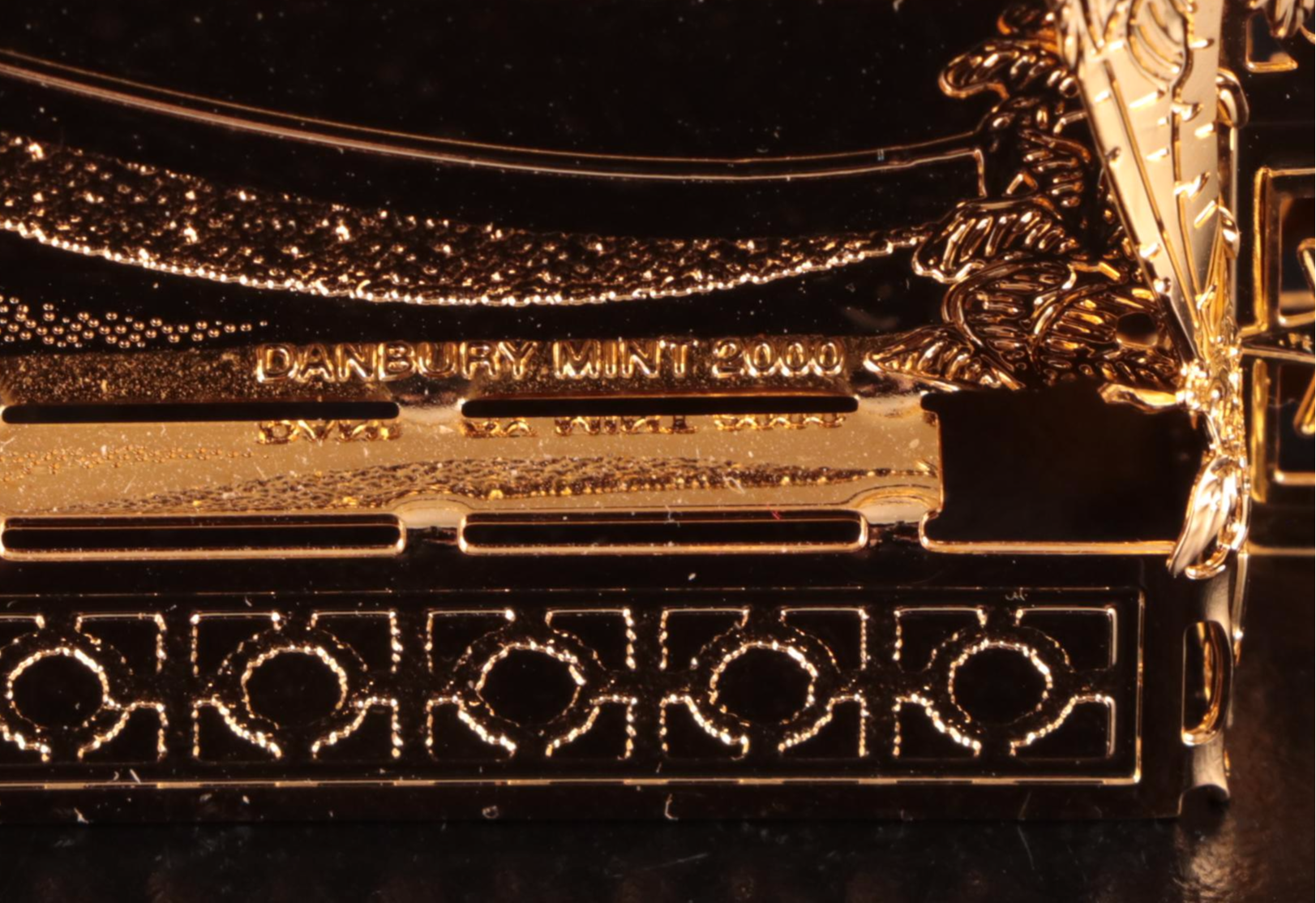 The Danbury Mint Annual Gold Metal Christmas Ornaments | EBTH