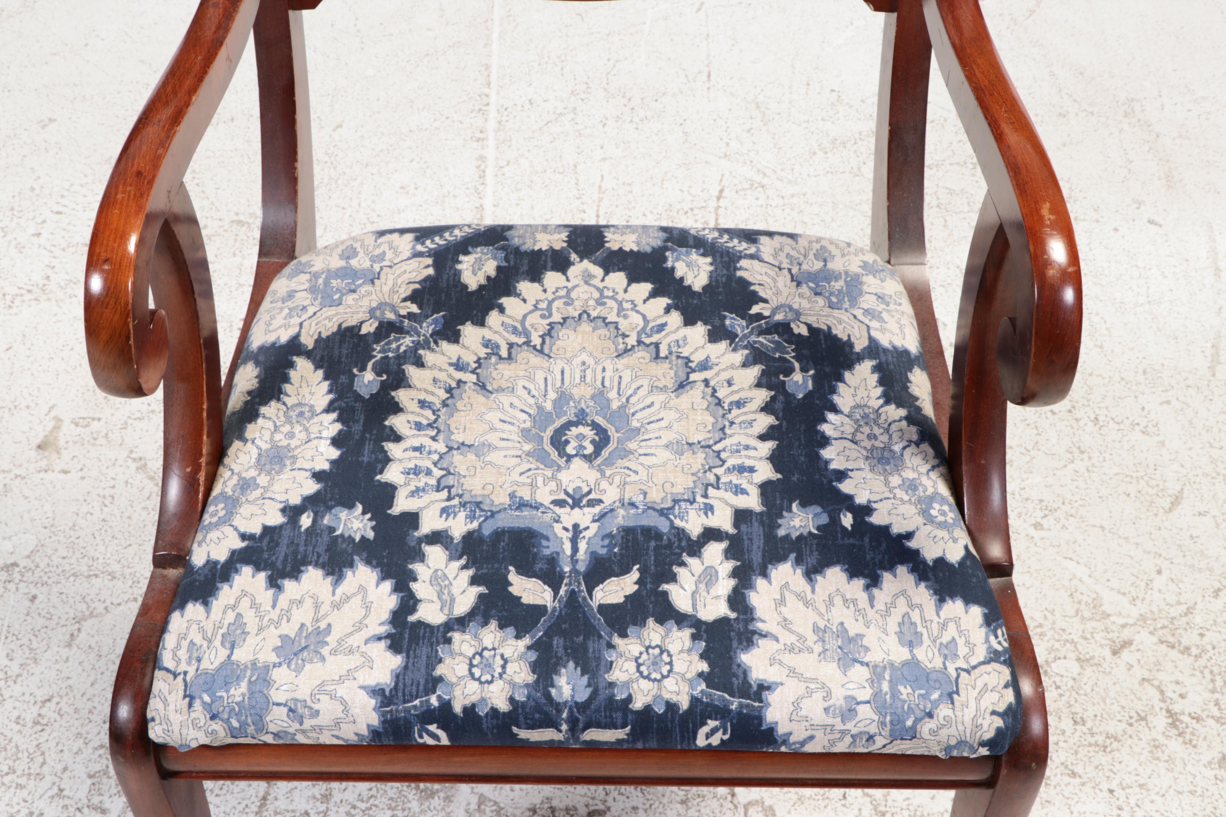 Federal Style Mahogany Dining Set, Mid-20th Century | EBTH