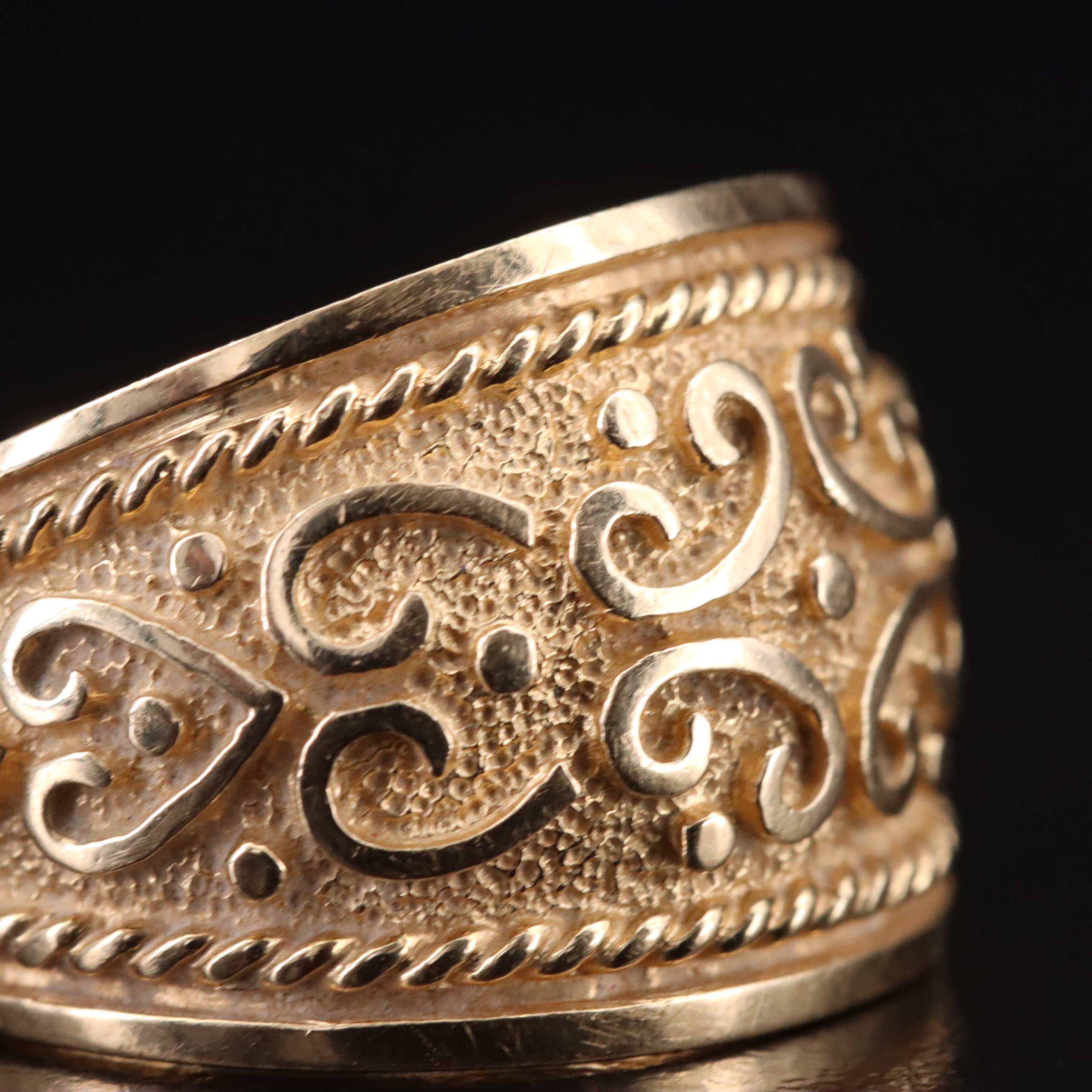 14K Tapered Scrollwork Ring | EBTH