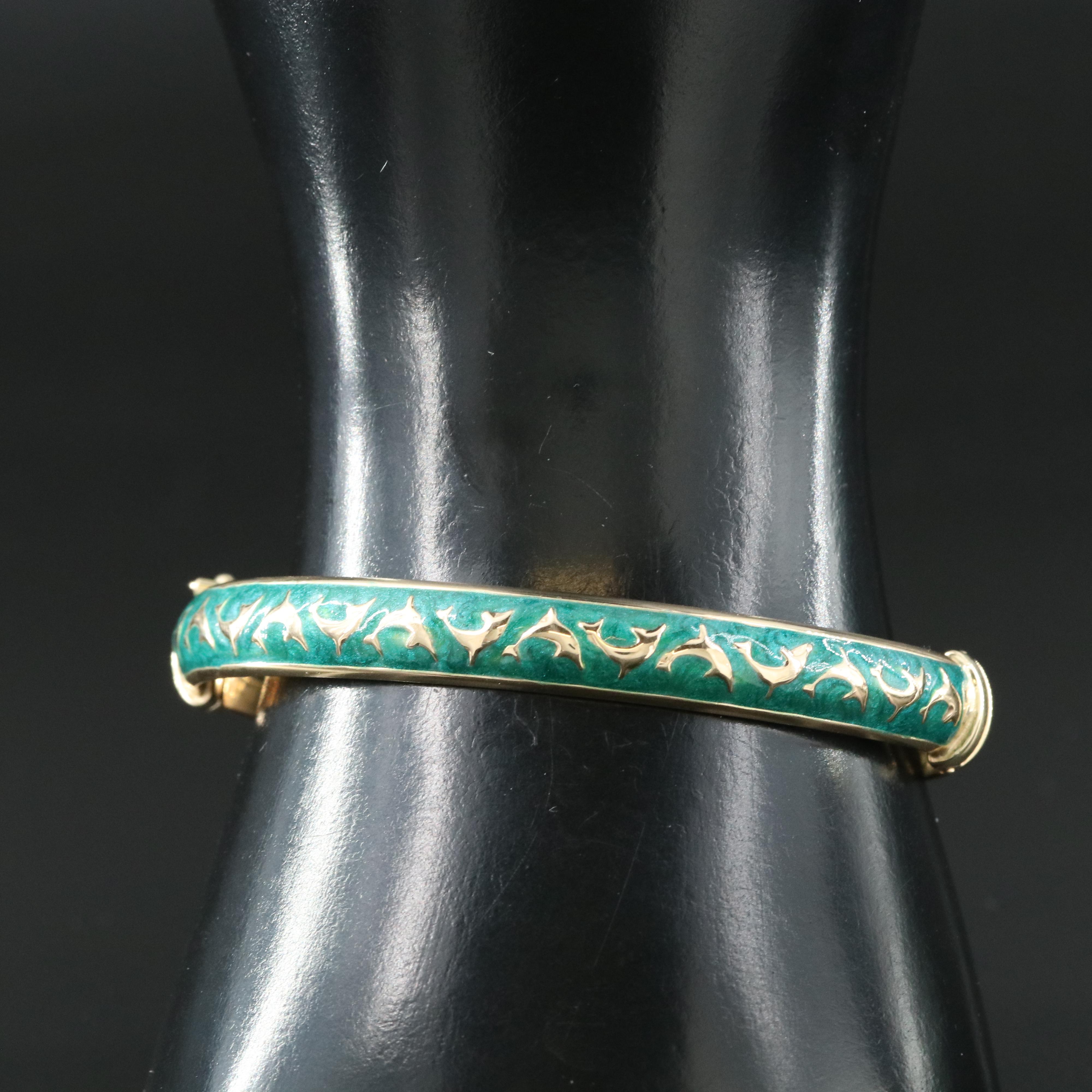 Italian 14K Resin Enamel Dolphin Hinged Bangle | EBTH