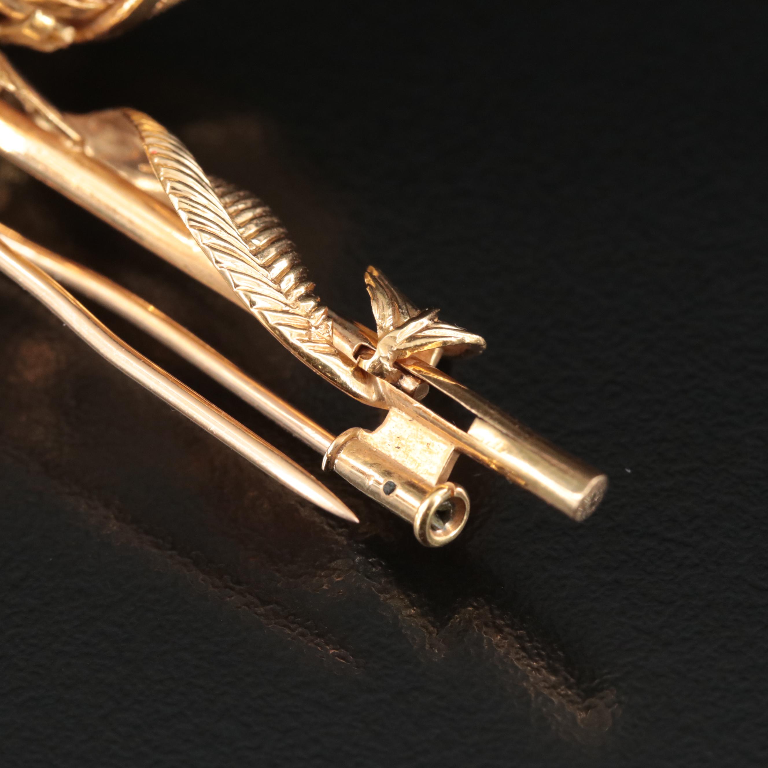 French Vintage 18K Articulated Diamond and Emerald Fur Pin | EBTH