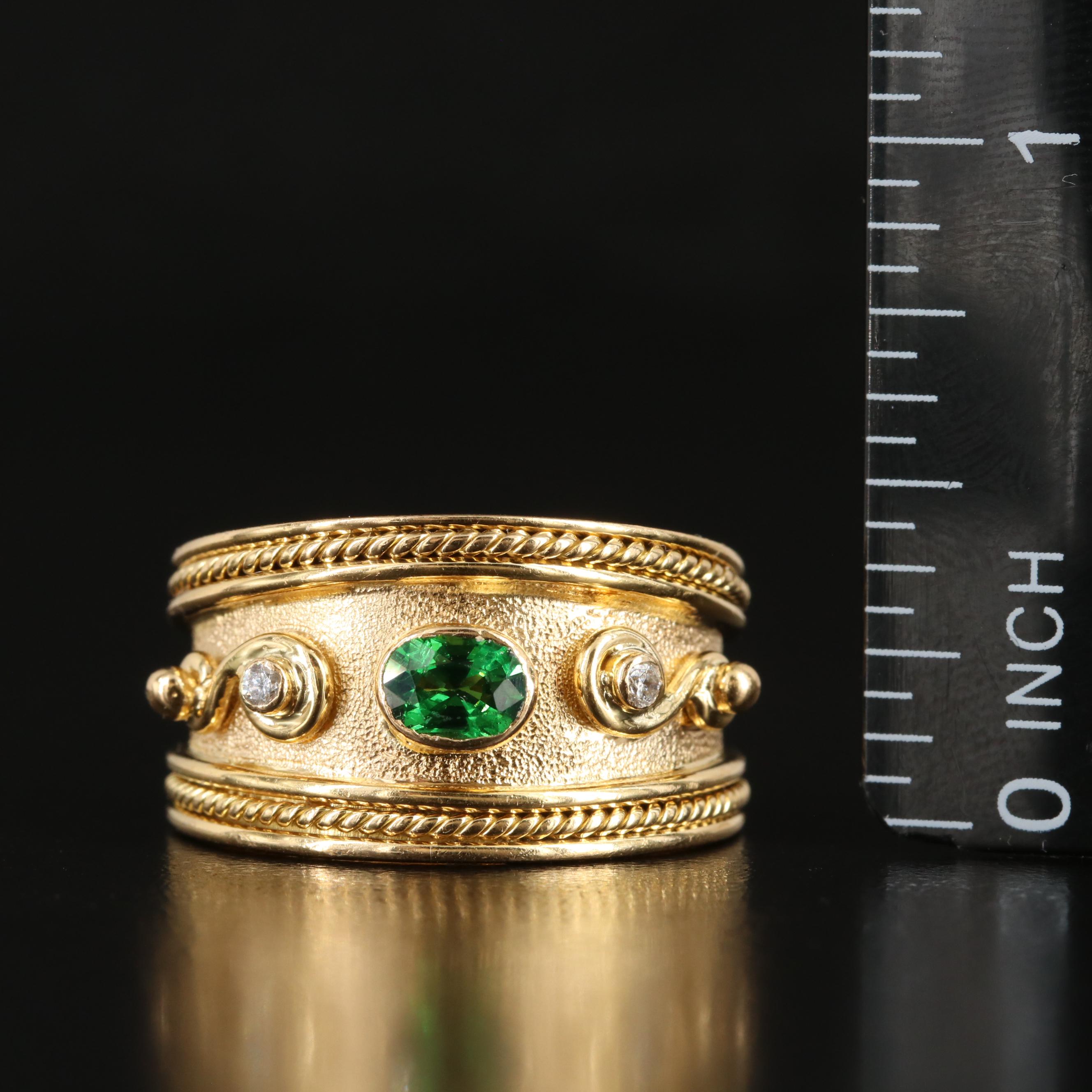 18K Tsavorite Garnet and Diamond Cigar Band | EBTH