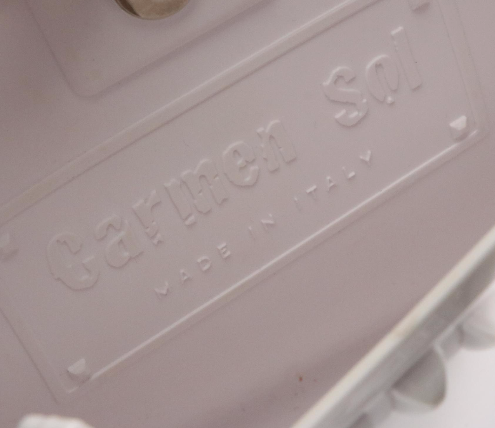 Carmen Sol Toni Mid Crossbody Bag in White Rose Scented Jelly | EBTH