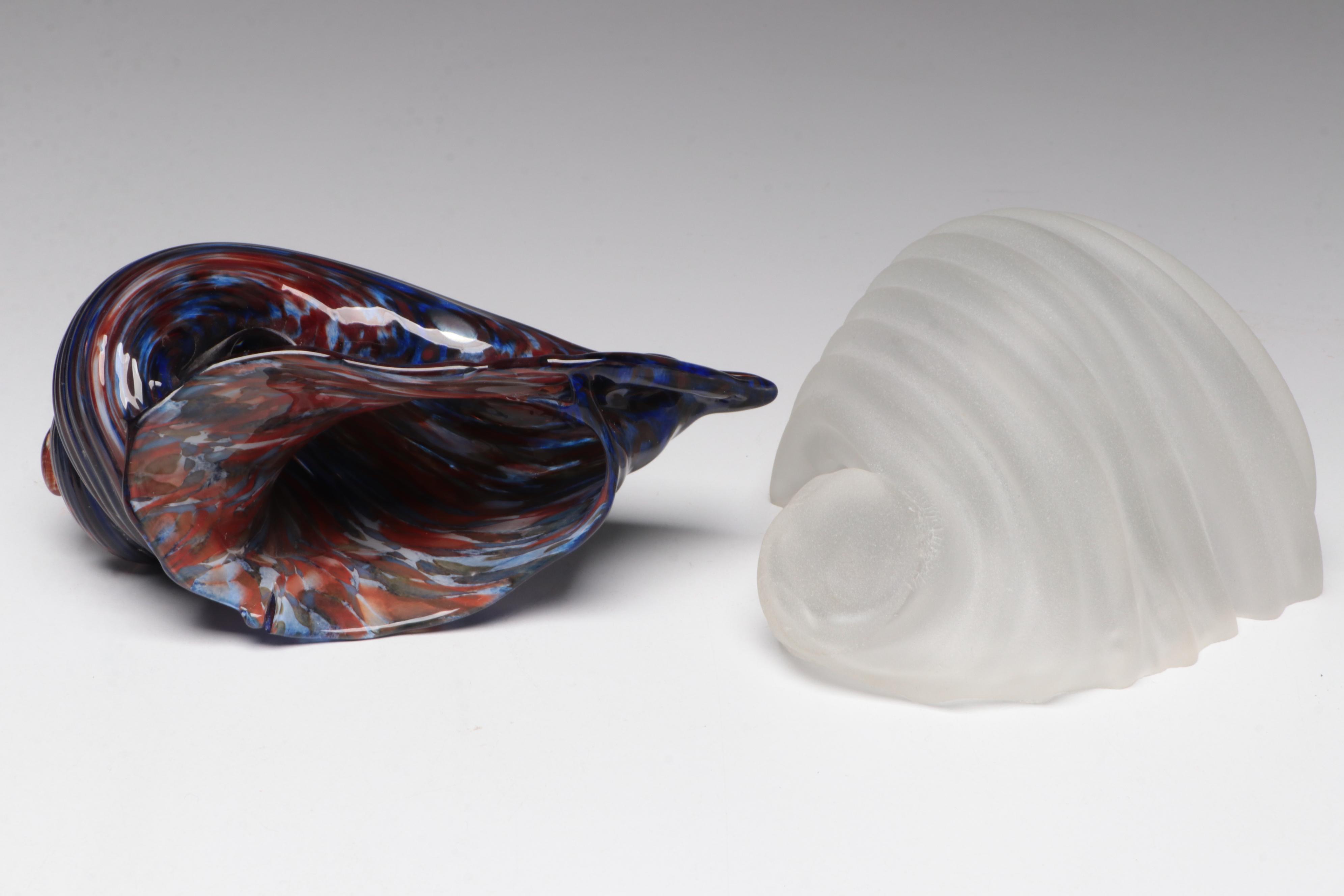 Optic Mold Blown Studio Art Glass Shells | EBTH