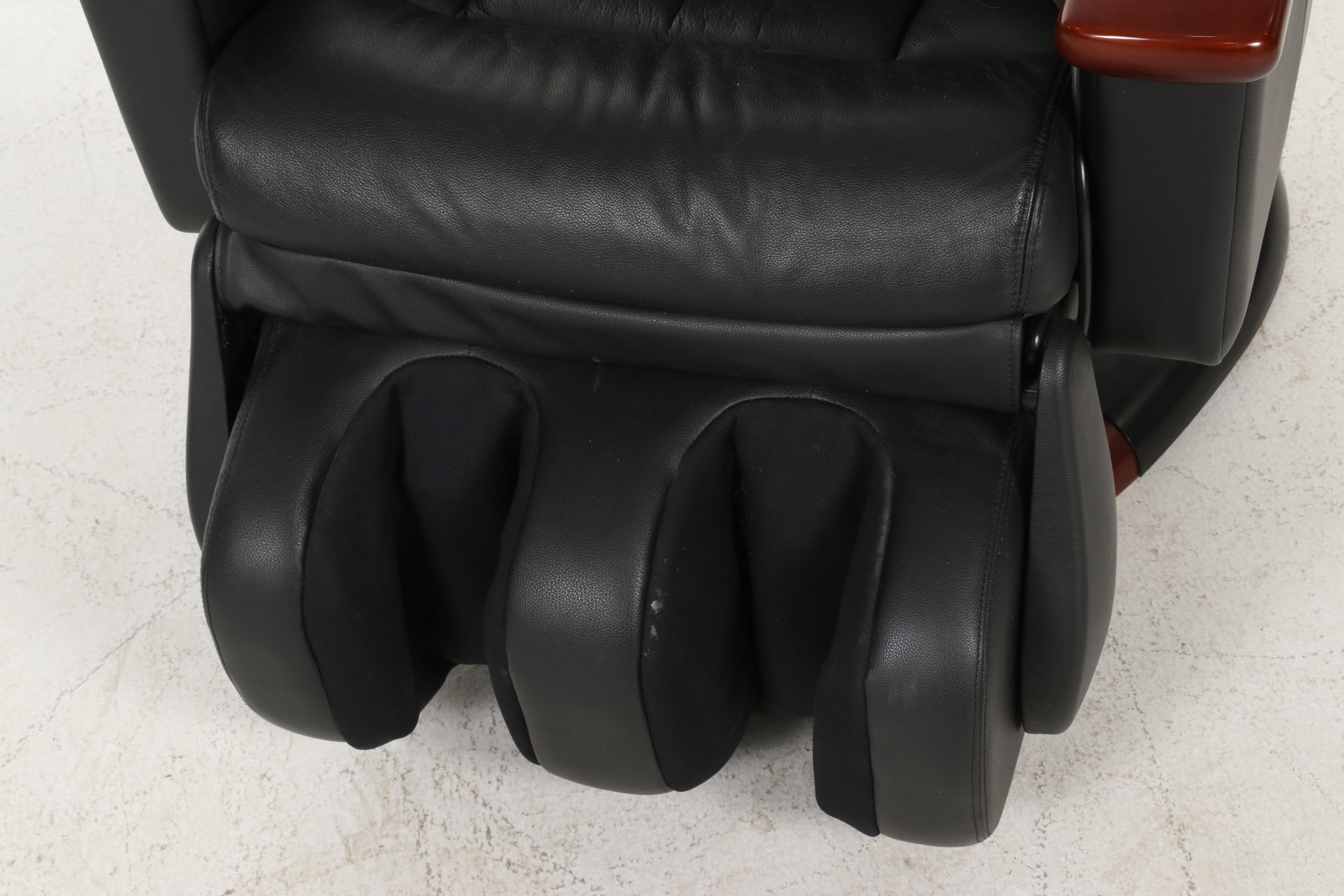 The Back Store HT-136 Human Touch Massage Chair | EBTH