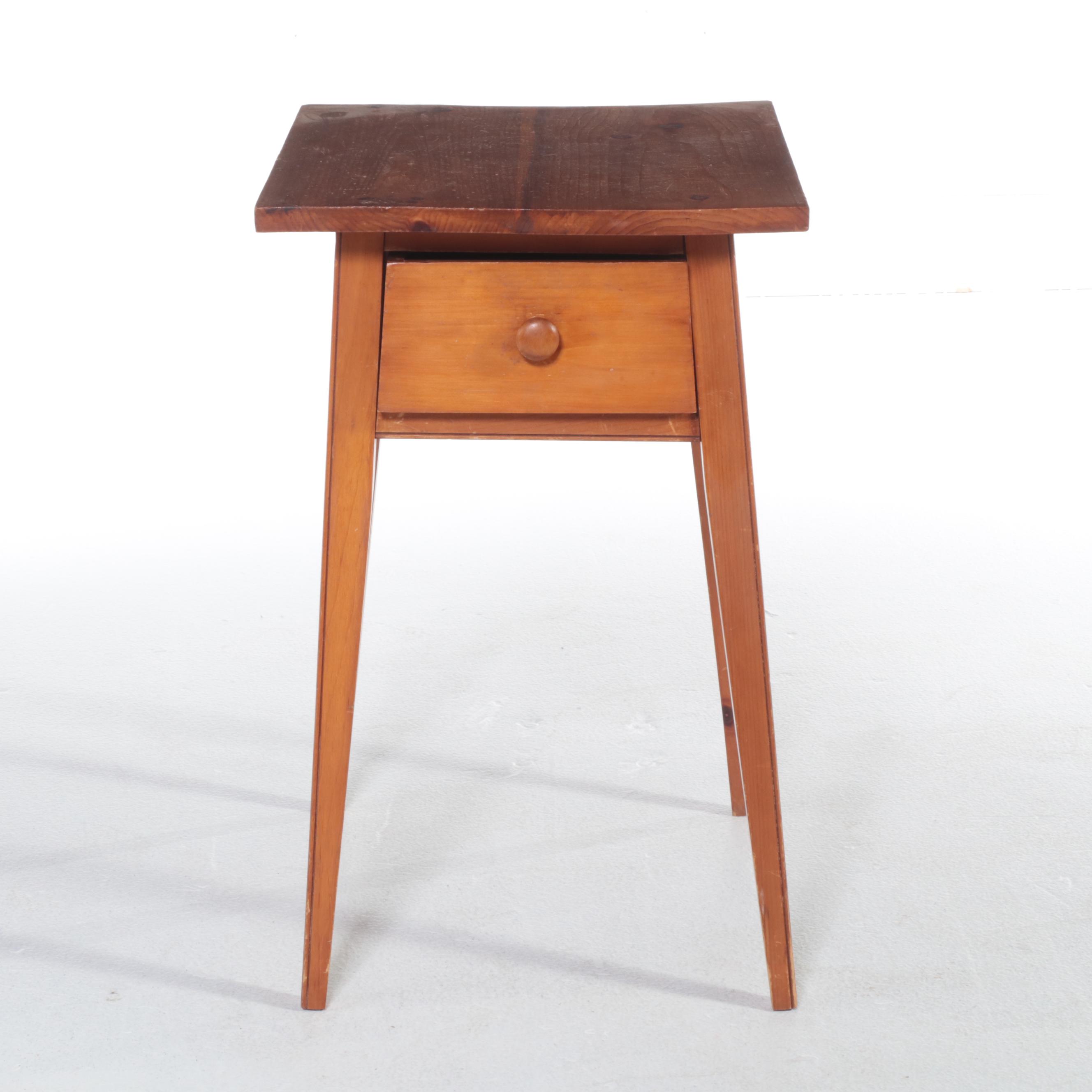American Primitive Pine Splay-Leg Side Table, 20th Century | EBTH