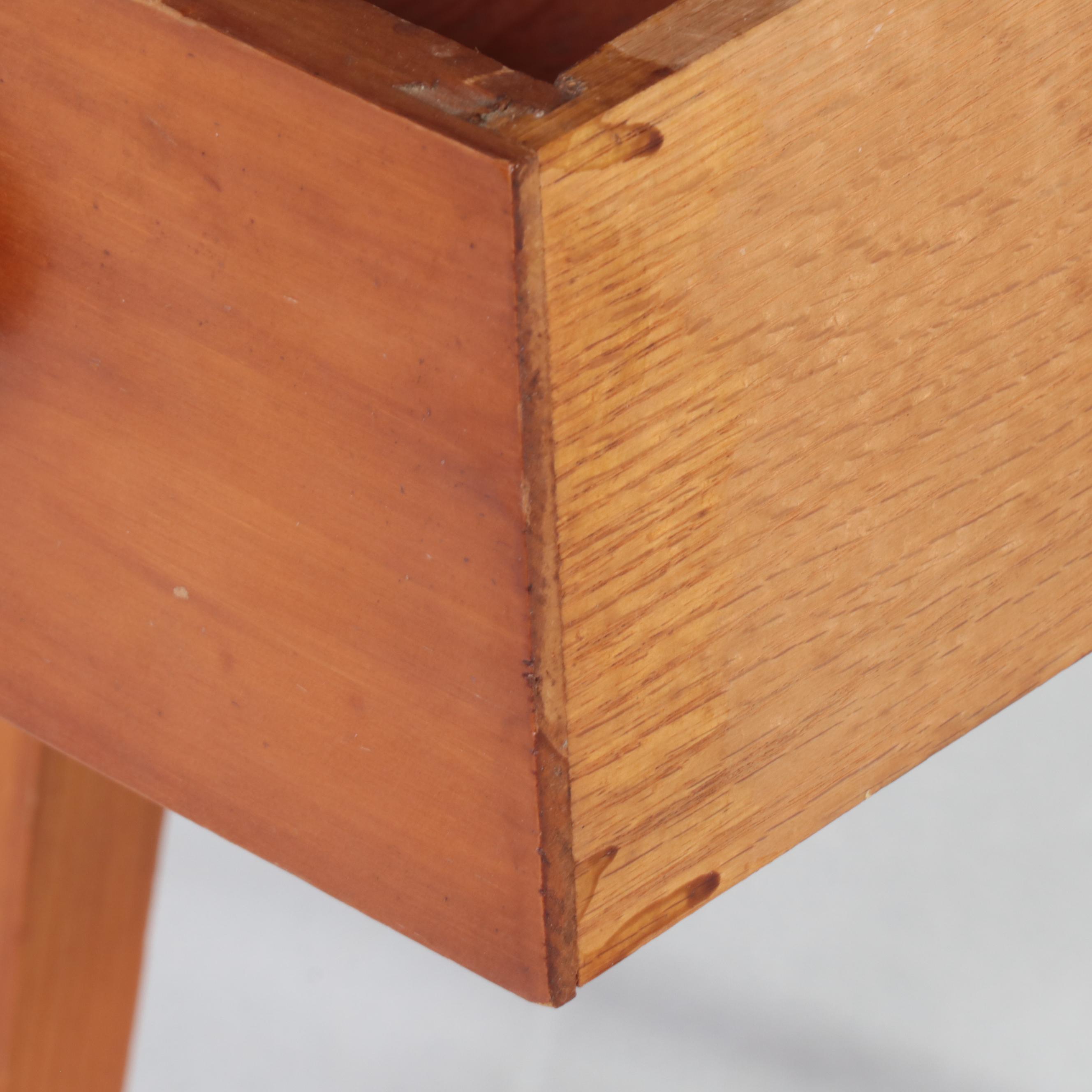 American Primitive Pine Splay-Leg Side Table, 20th Century | EBTH