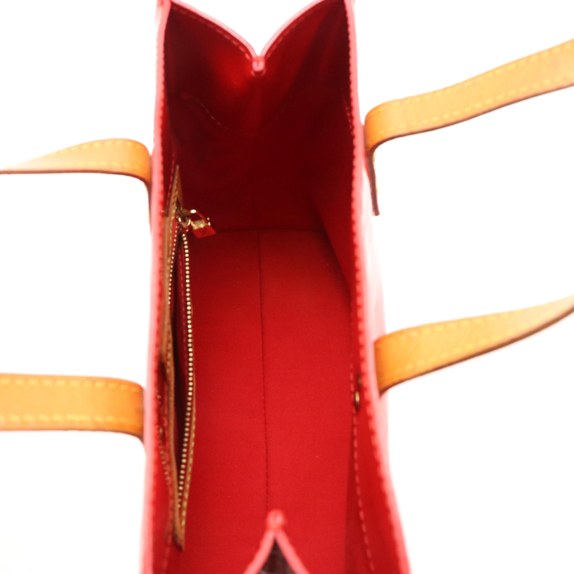 Louis Vuitton Reade PM in Red Monogram Vernis and Vachetta Leather | EBTH