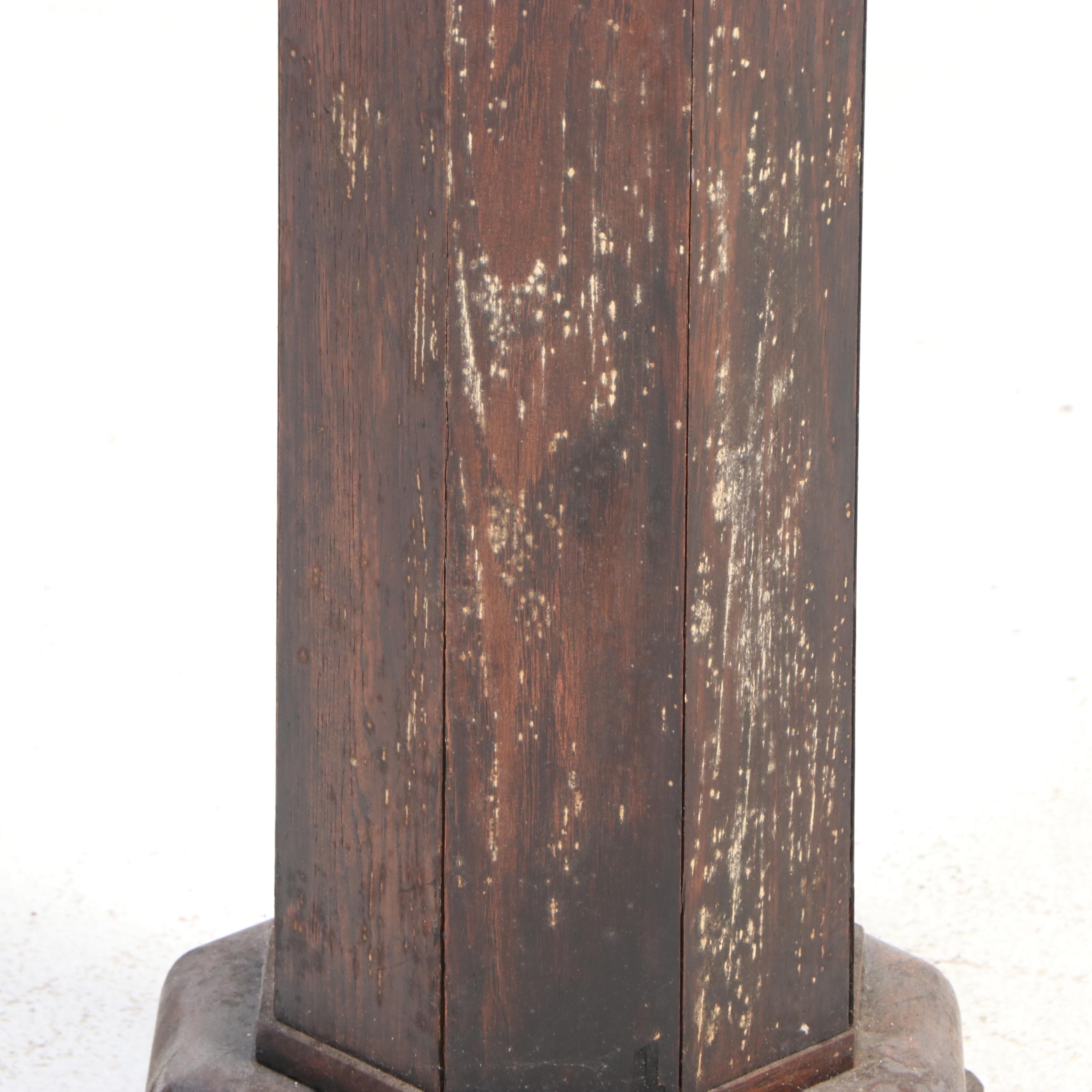 Octagonal Mahogany Stain Oak Wood Pillar | EBTH