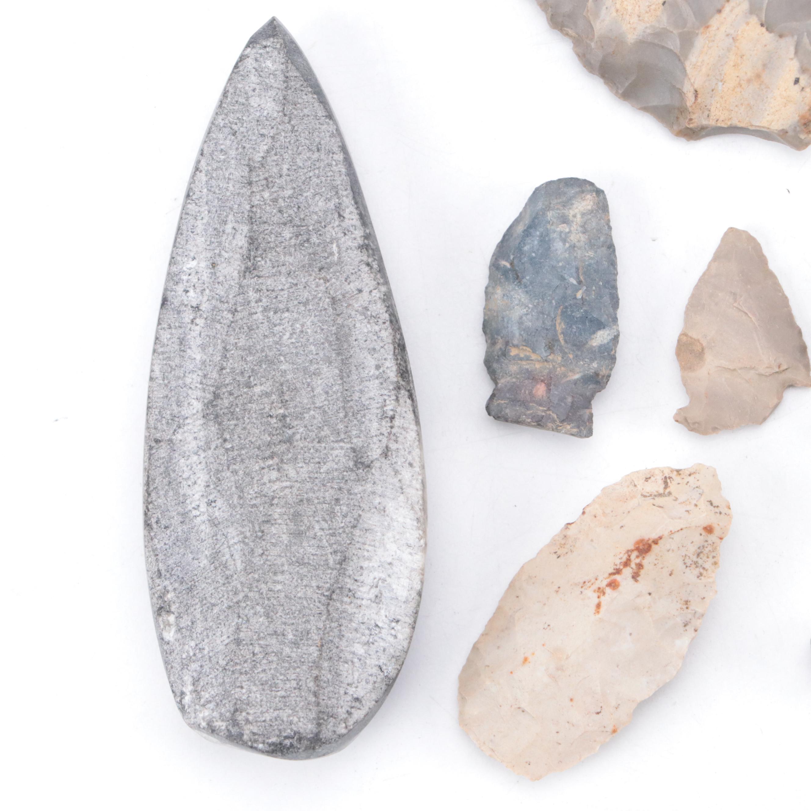Knapped Stone Projectile Points With Polished Orthoceras | EBTH