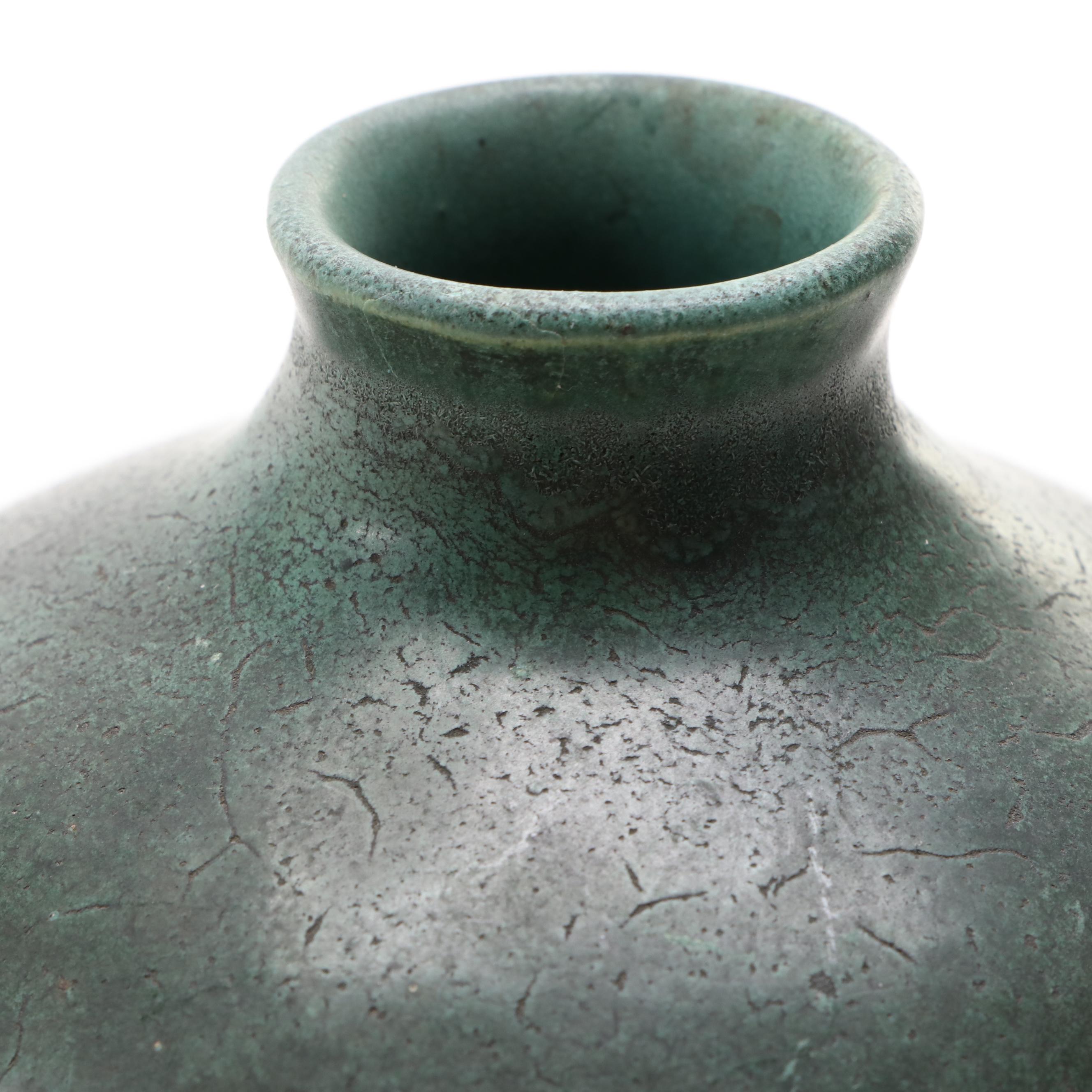 Teco Pottery Matte Green Glazed Ceramic Vases | EBTH
