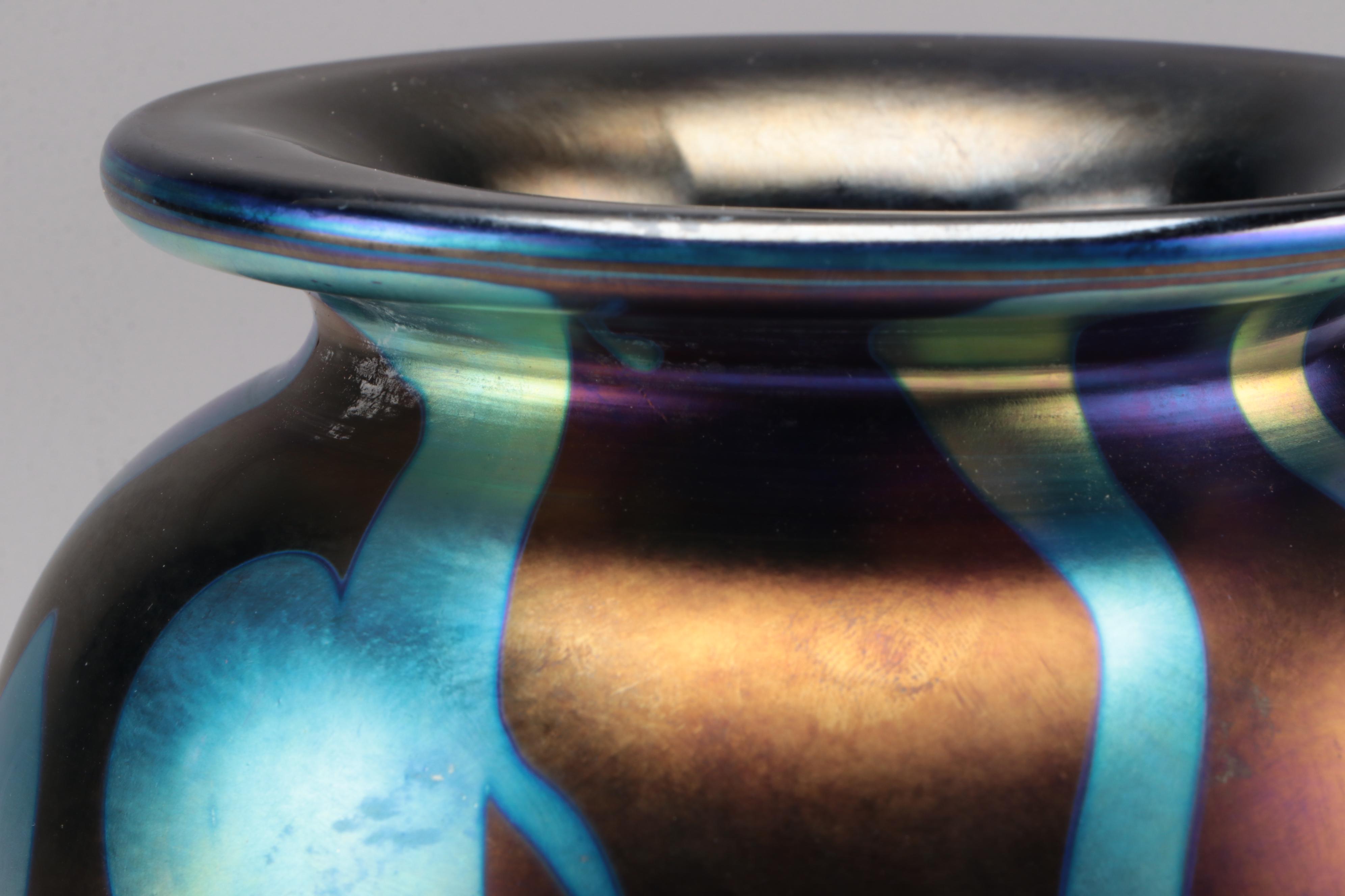 Robert Eickholt Handblown Iridescent with Trailing Studio Art Glass ...